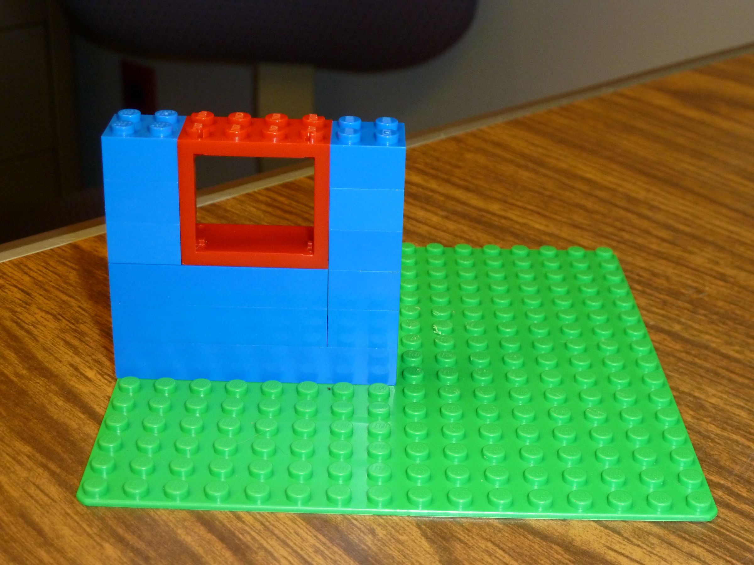 Building the Front of a Lego House : 6 Steps - Instructables