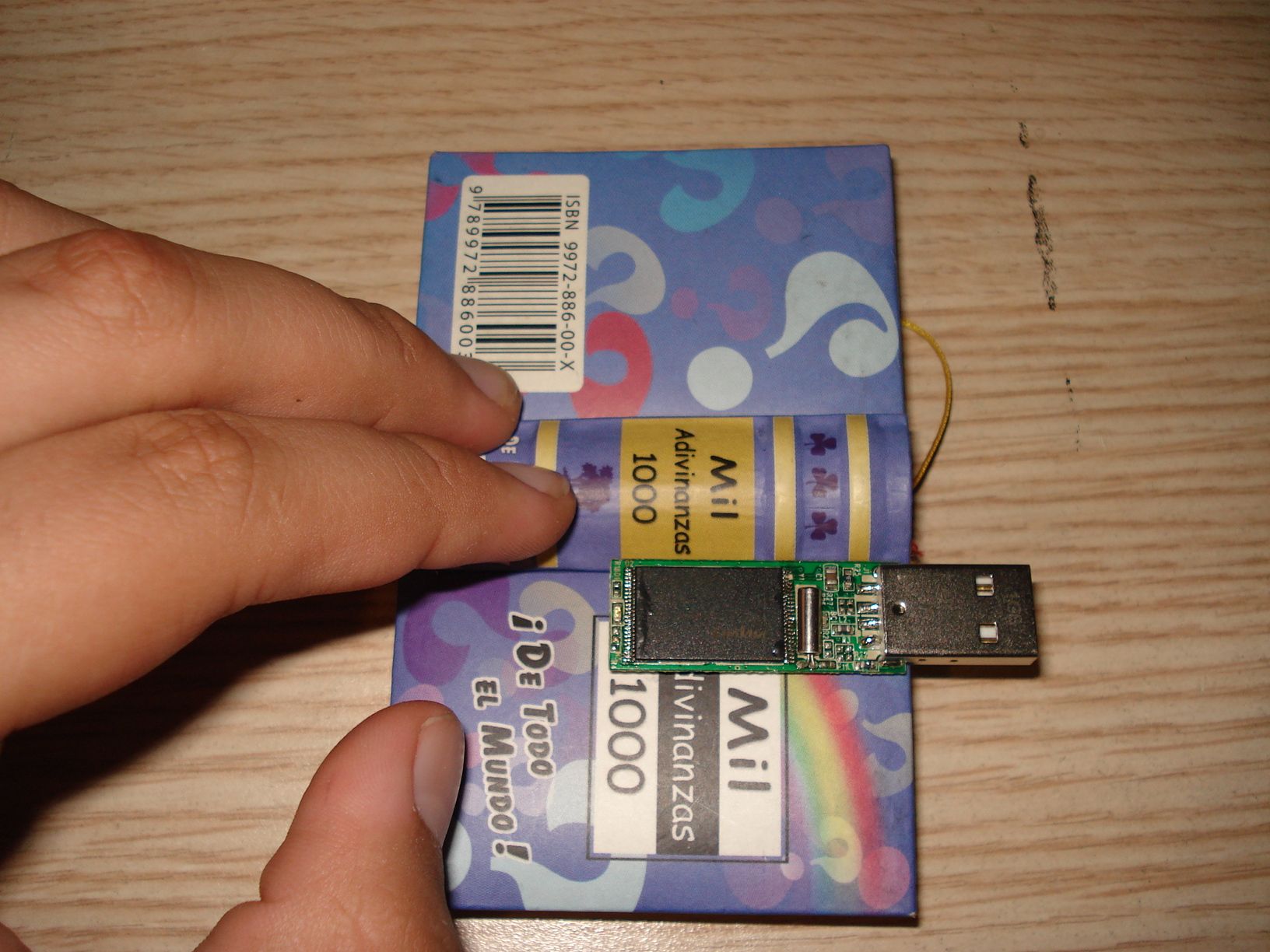Mini-Book USB Flash Drive (Retractable) : 5 Steps - Instructables