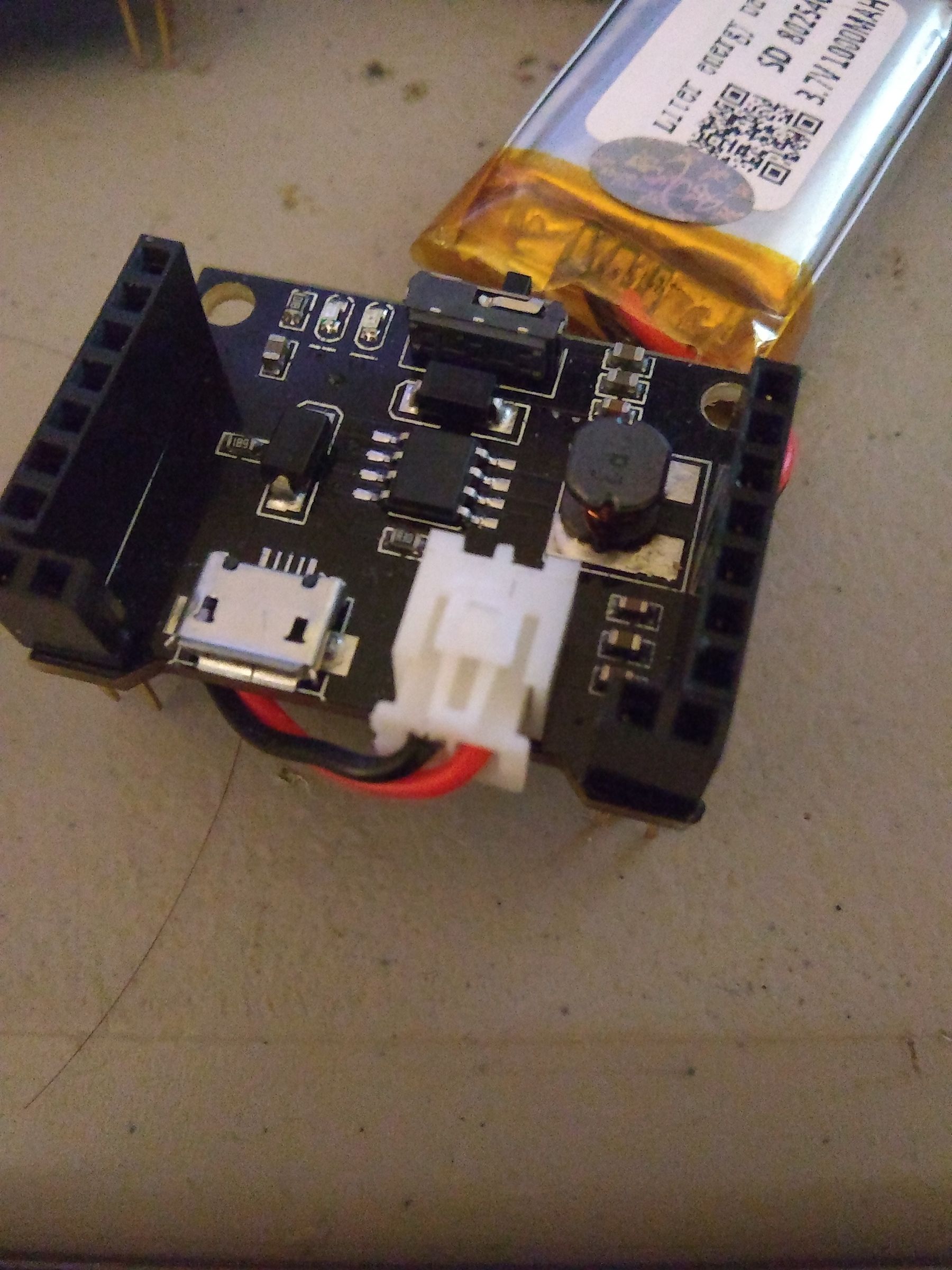 ESP32/X-Project Cheerlight Badge Using MQTT : 5 Steps (with Pictures) - Instructables