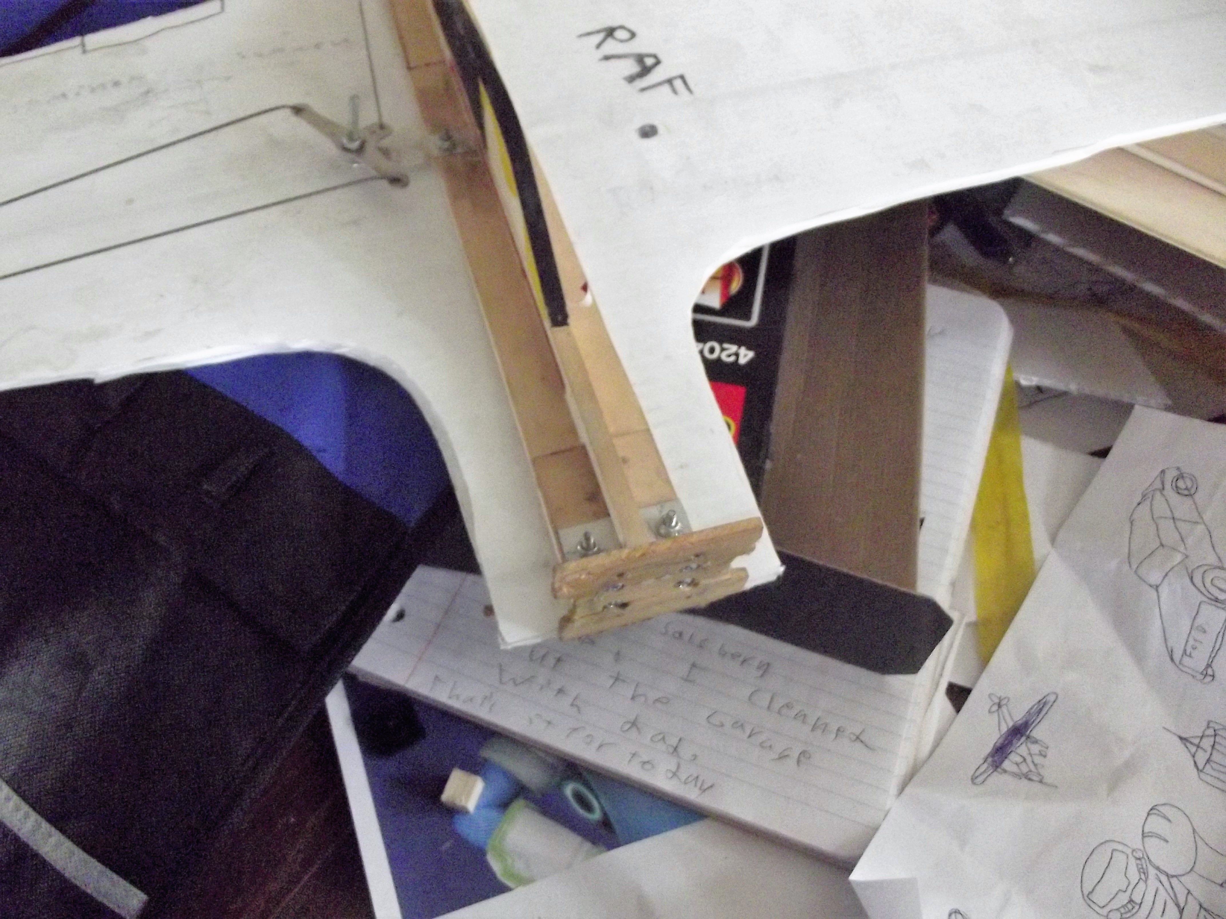 Controlline Airplane : 5 Steps - Instructables