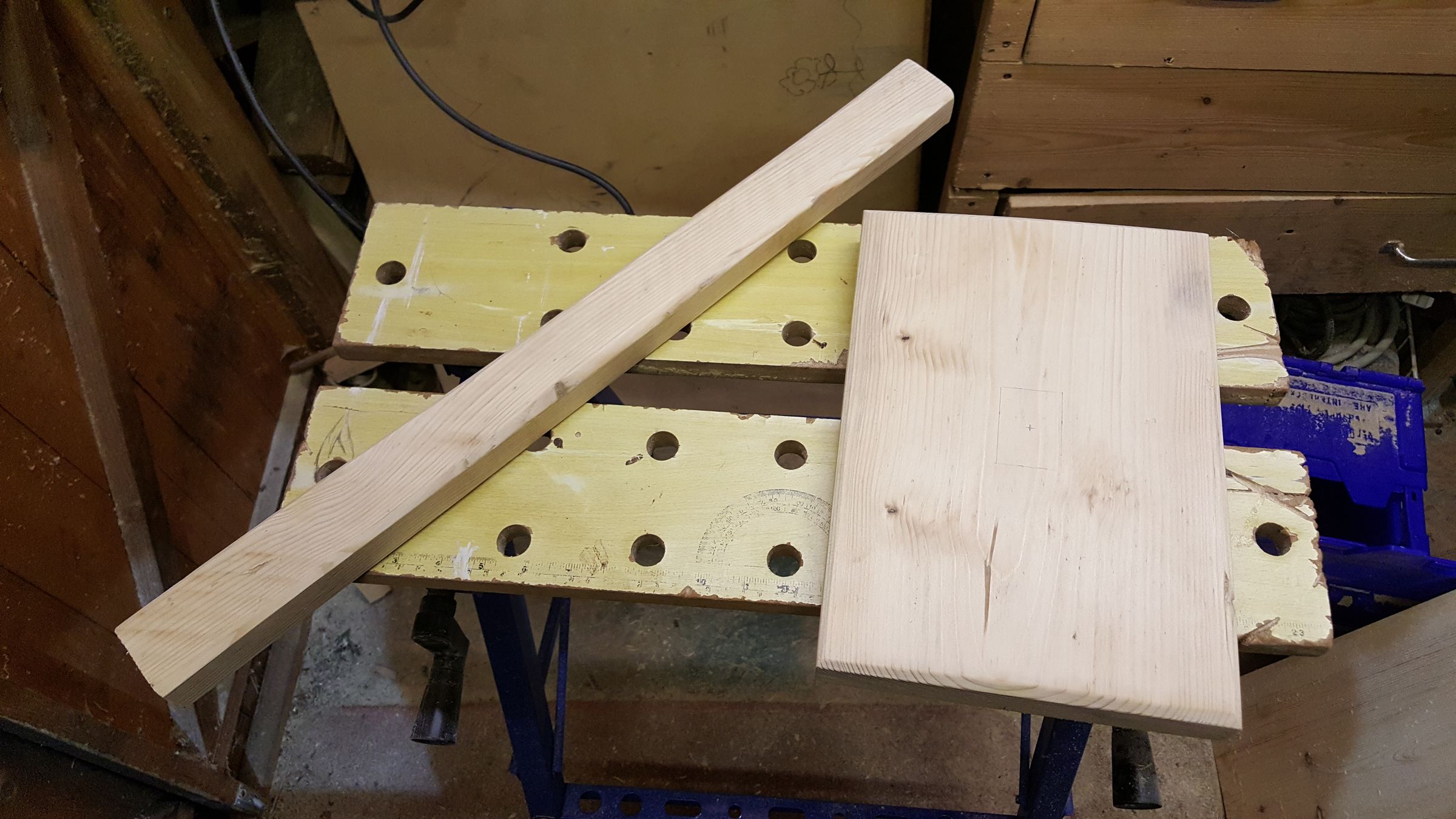 Hand Carved Hanging Bar Sign : 5 Steps (with Pictures) - Instructables