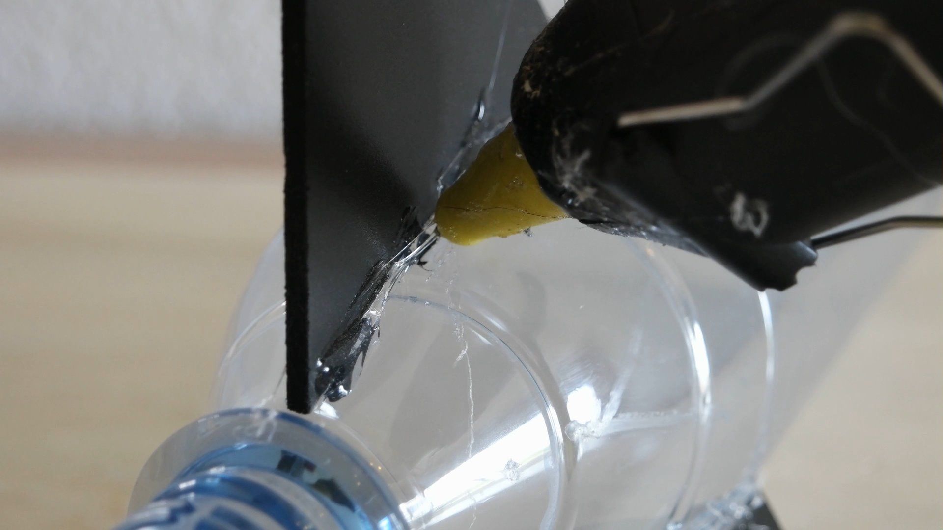 How to Build a Simple Water Rocket : 7 Steps - Instructables