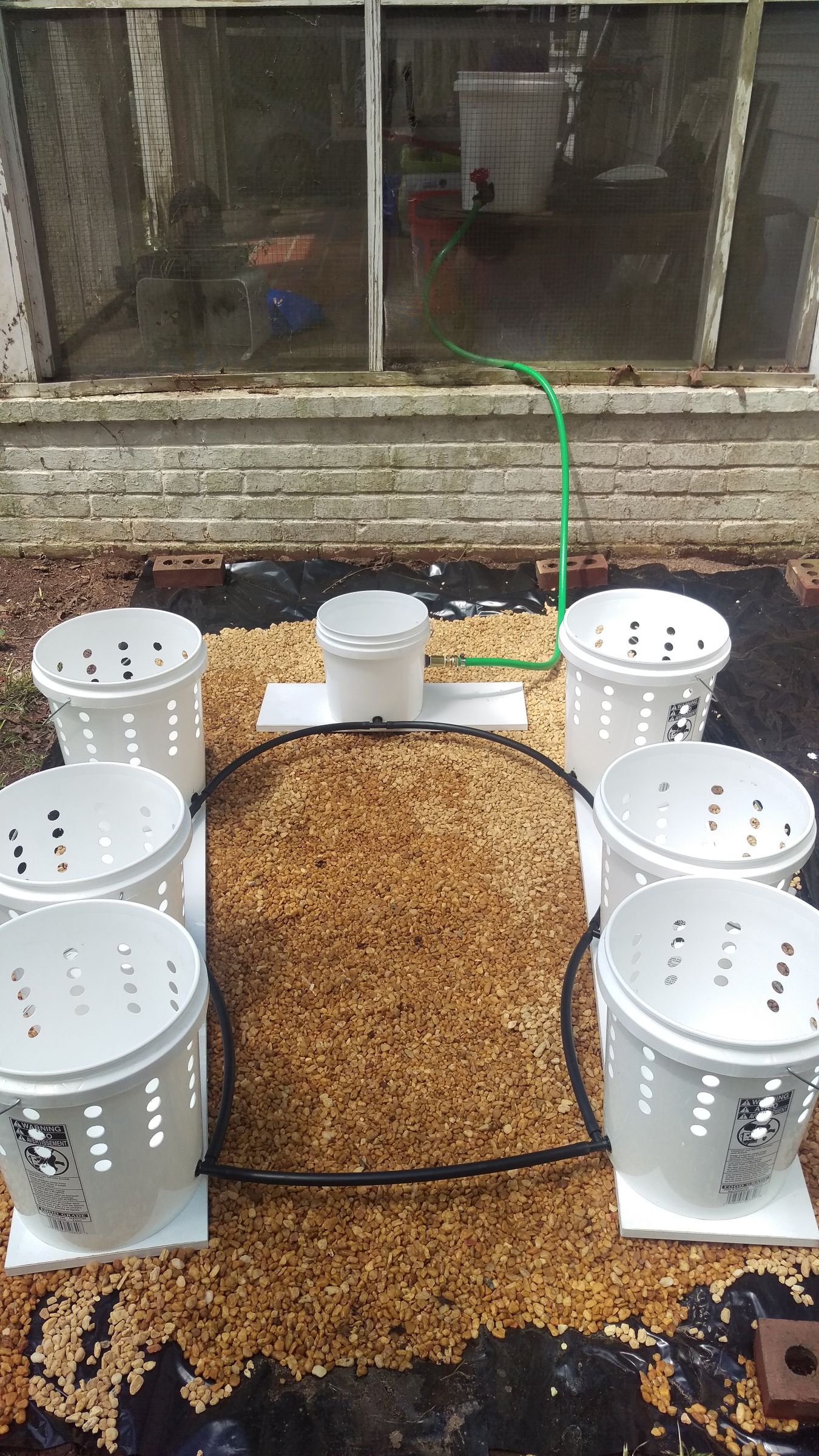 Self Watering Bucket Garden : 3 Steps - Instructables