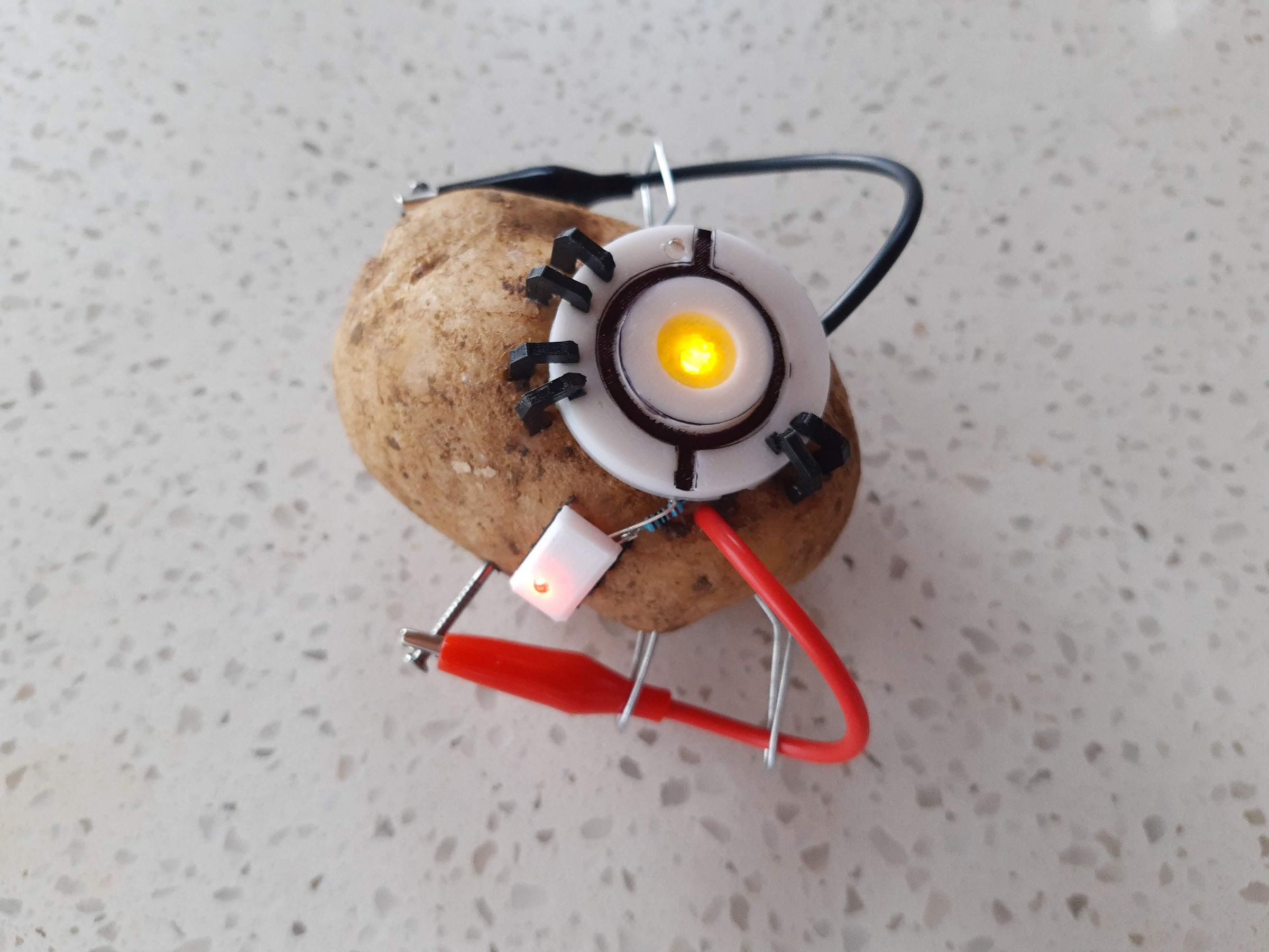 GLaDOS Potato Replica (with Lights) : 5 Steps (with Pictures ...