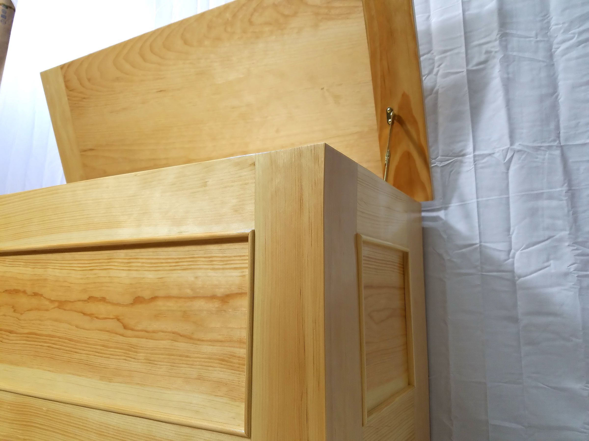 Blanket Chest : 23 Steps (with Pictures) - Instructables