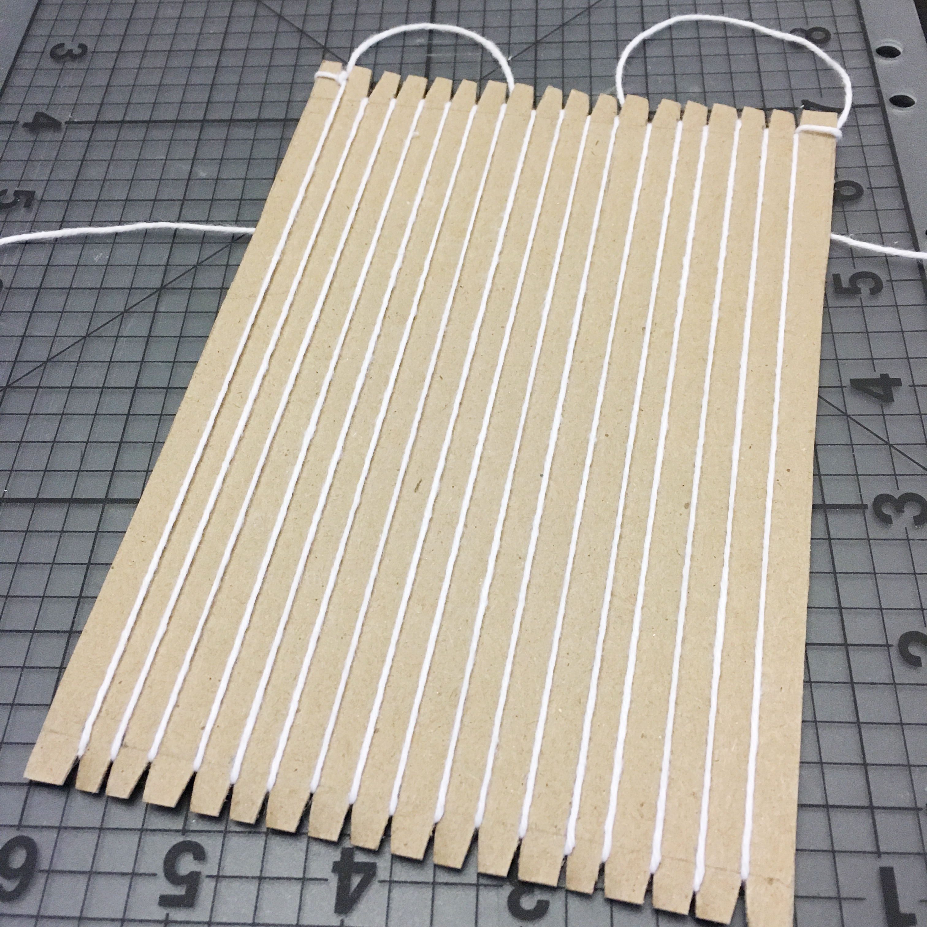 DIY Loom & Weaving : 8 Steps (with Pictures) - Instructables