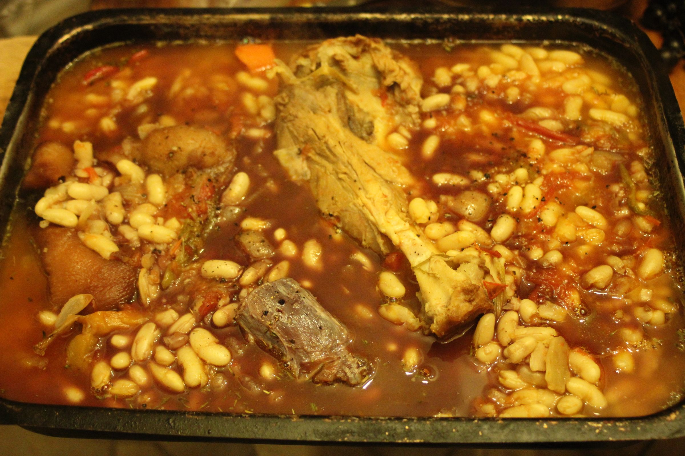 Cassoulet De Castelnaudary - the Ultimate Slow Food From Gascony : 3 ...