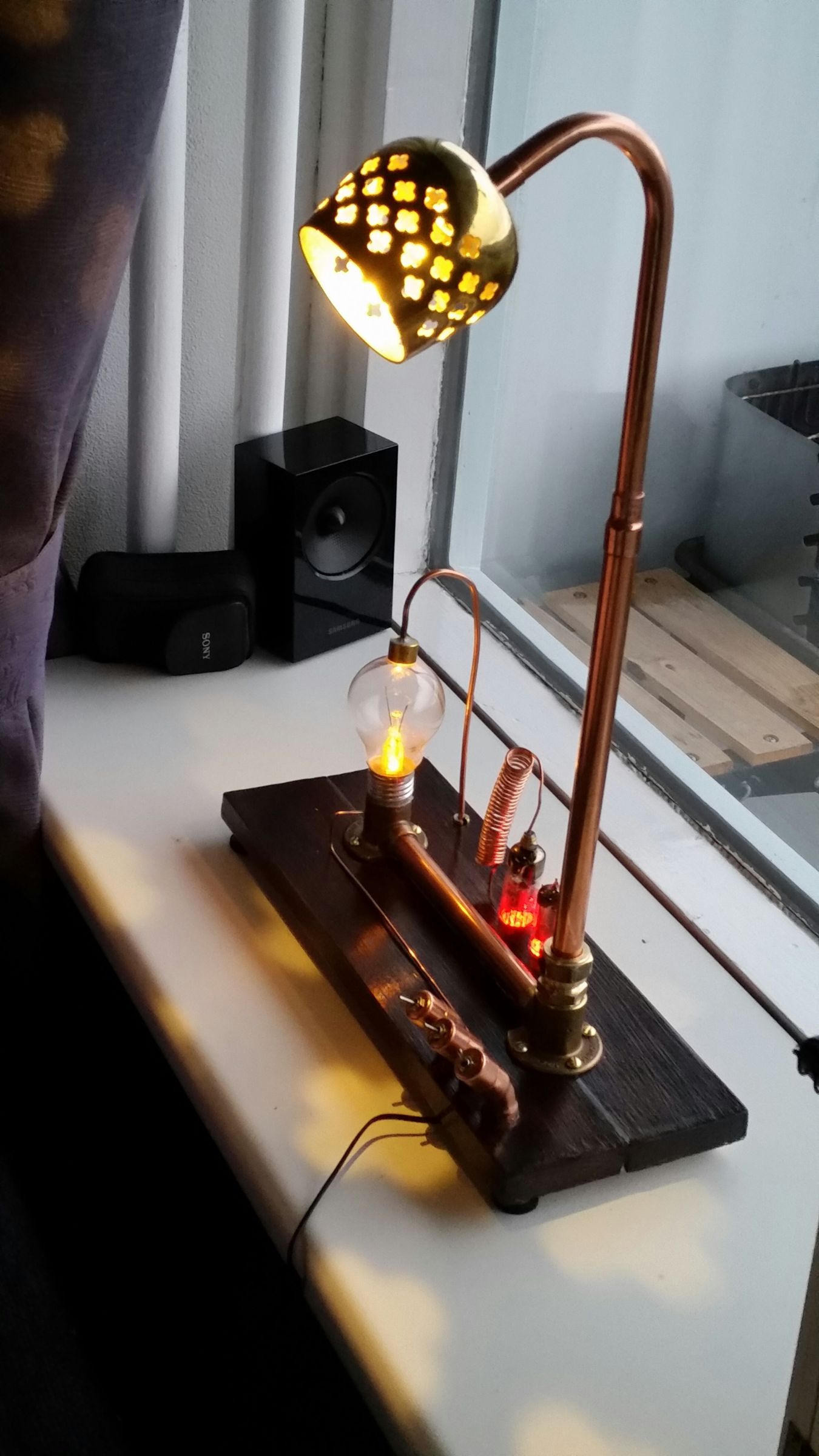 Steampunk Lamp. : 9 Steps - Instructables