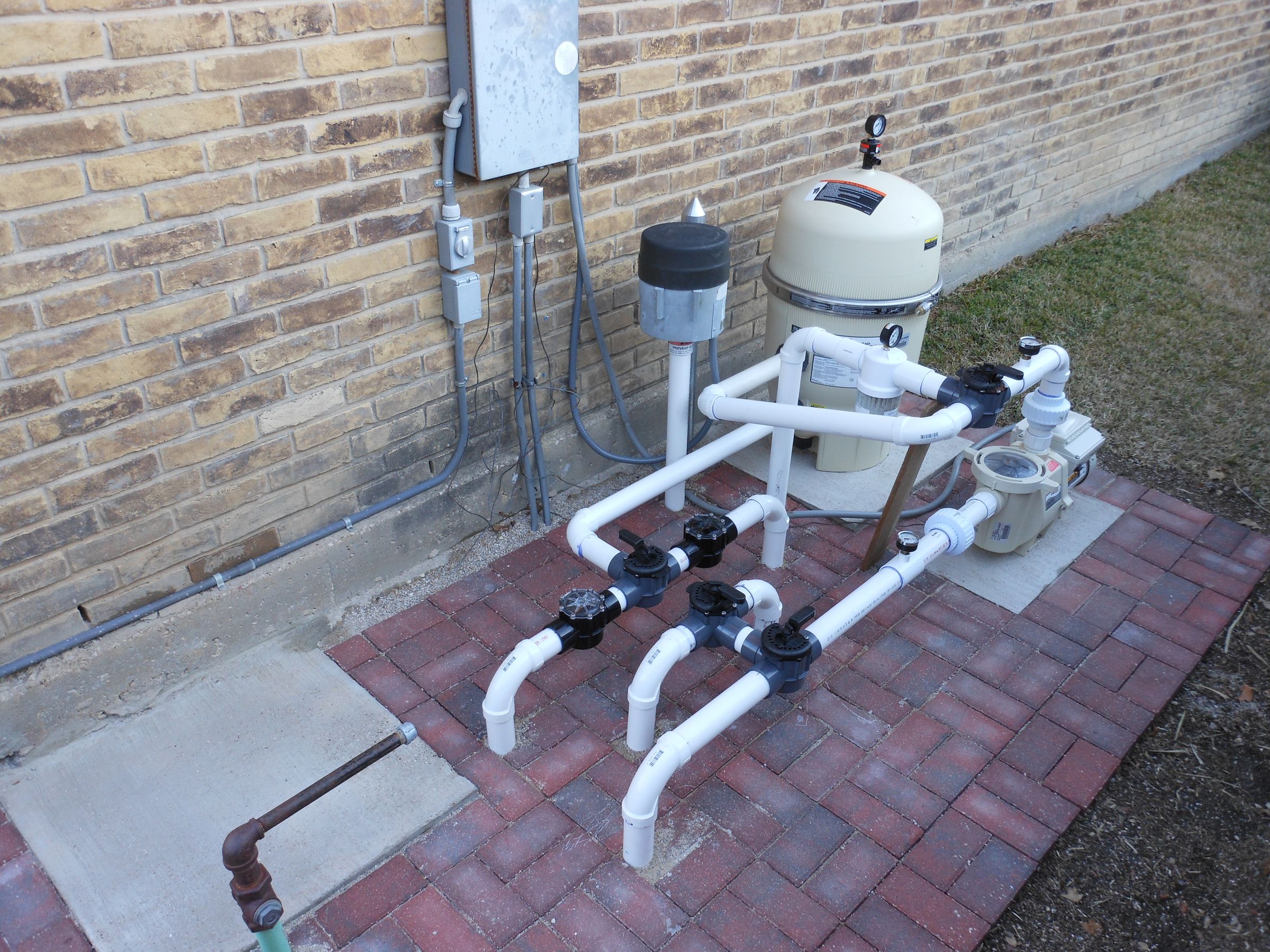 Installing Variable Speed Pool Pump, Filter and Plumbing : 4 Steps ...