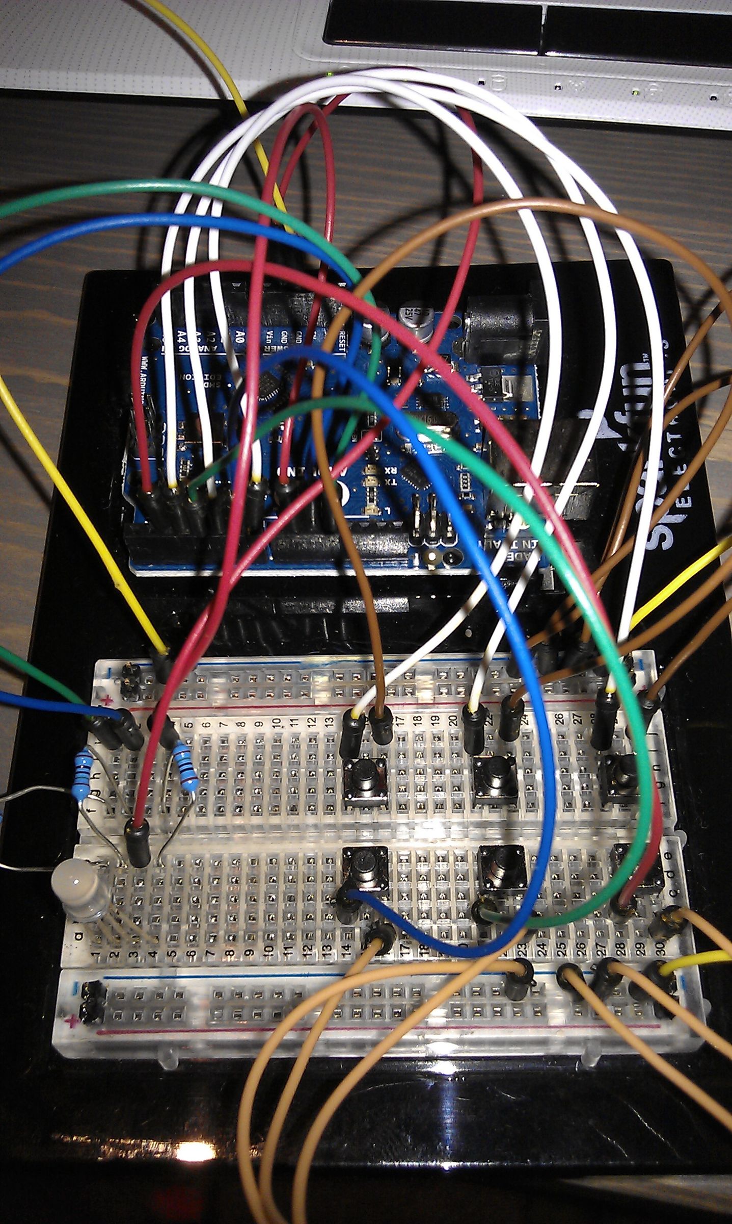 6 Button RGB Controller. : 4 Steps (with Pictures) - Instructables