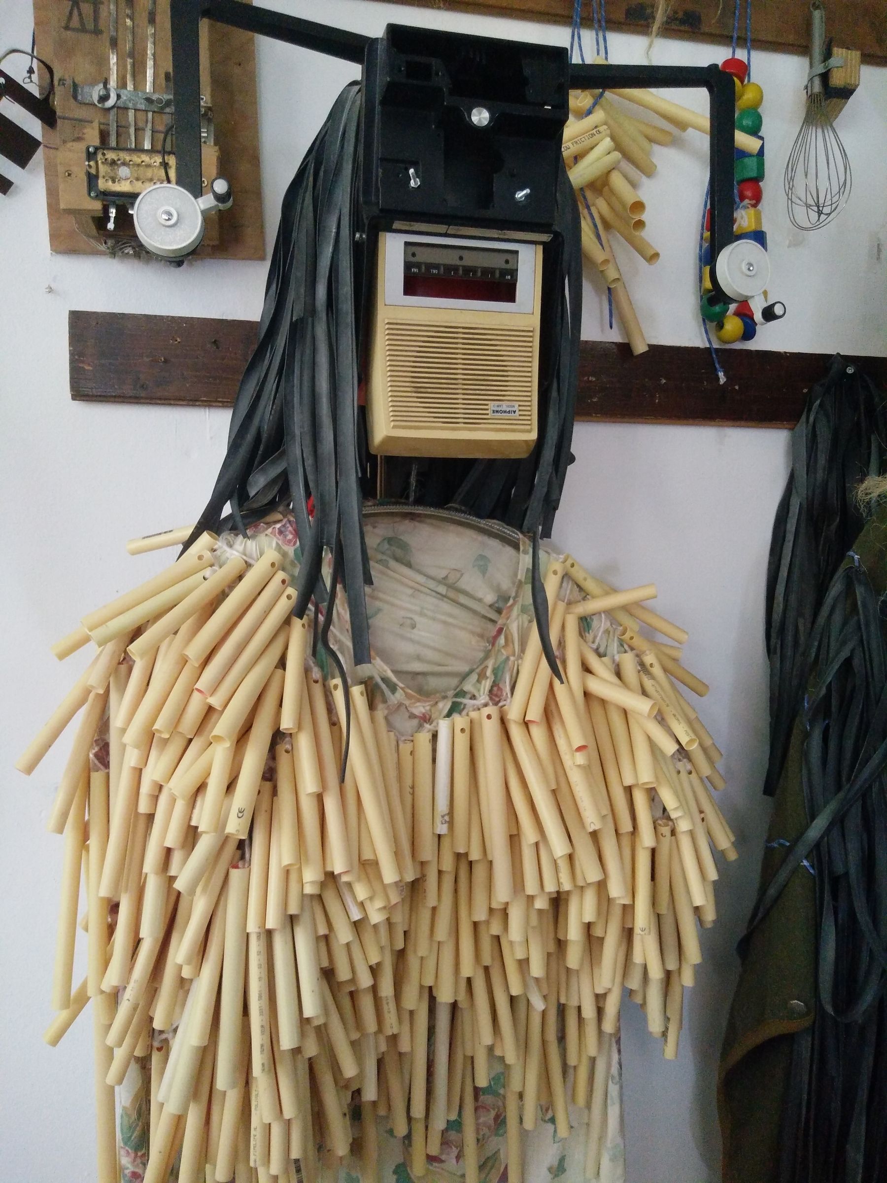 Ritual Masks From Trash : 11 Steps (with Pictures) - Instructables