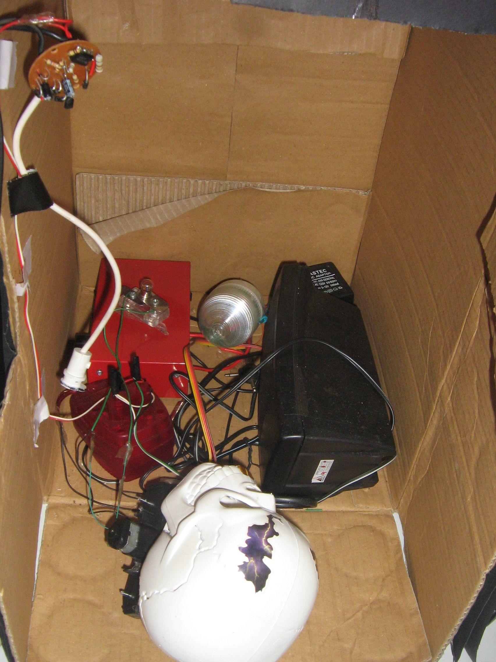 Making a Scary Box : 4 Steps - Instructables