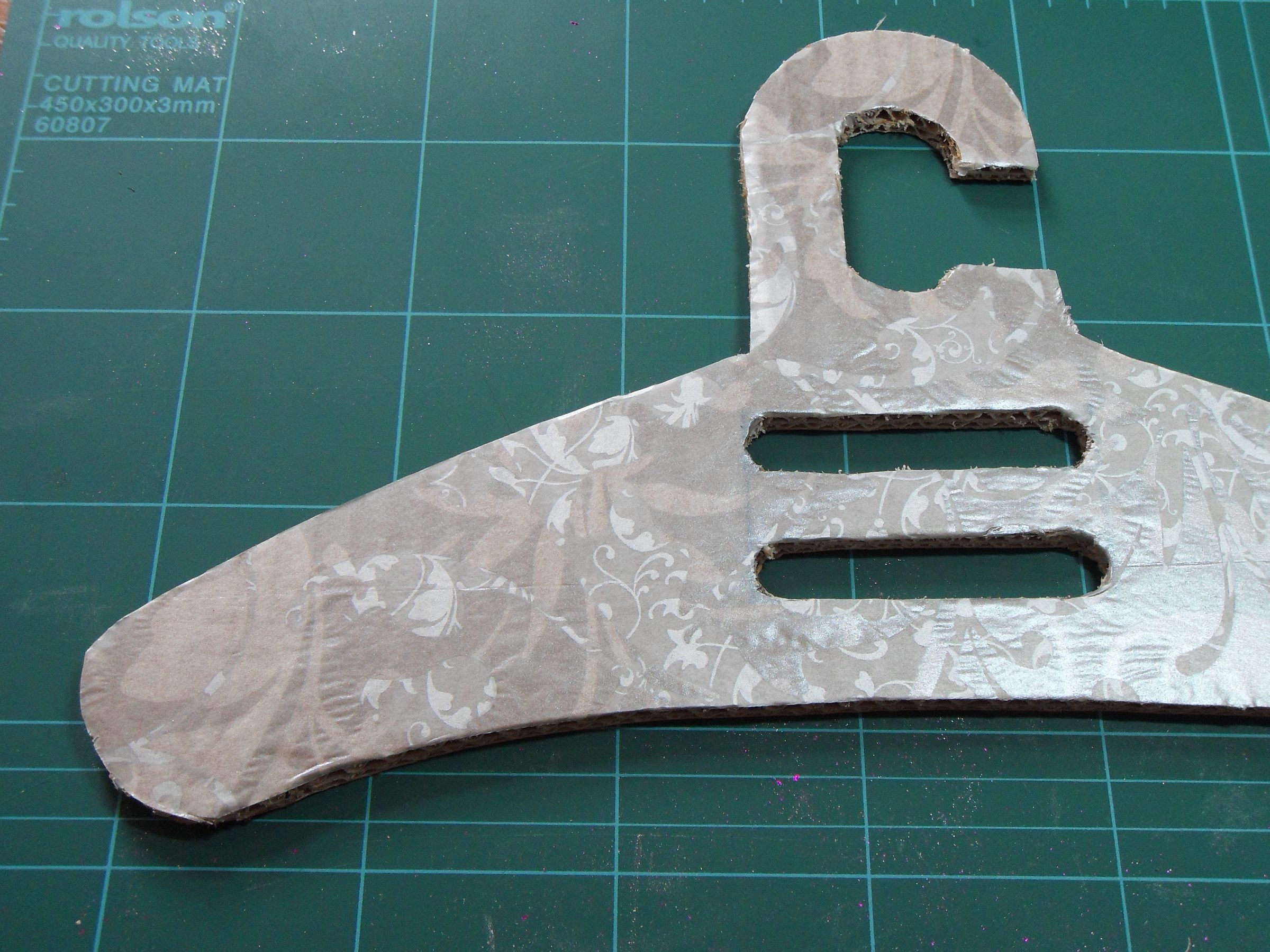 Stylish Cardboard Clothes Hangers : 5 Steps (with Pictures) - Instructables