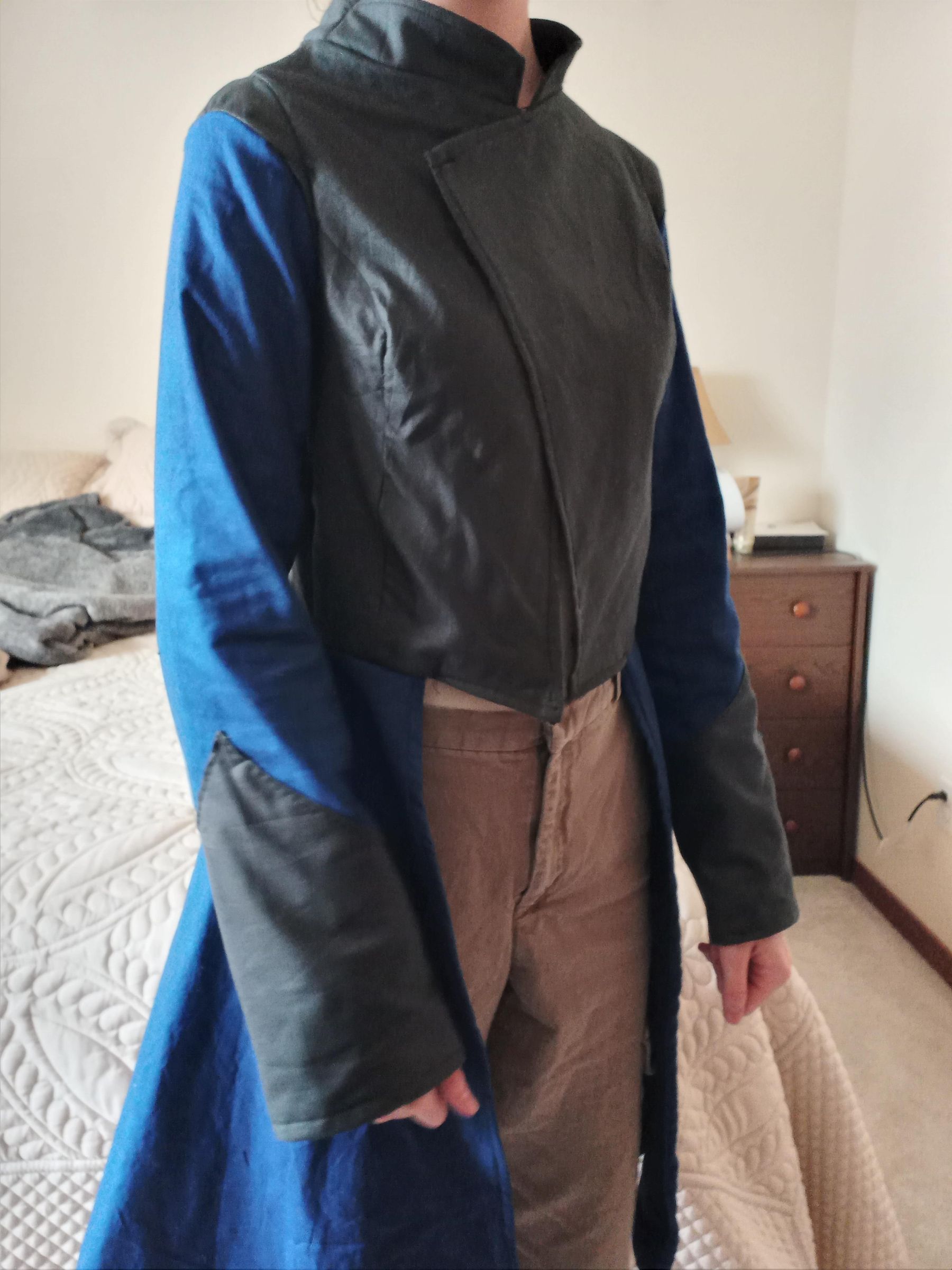 Tower Guard Coat : 11 Steps (with Pictures) - Instructables