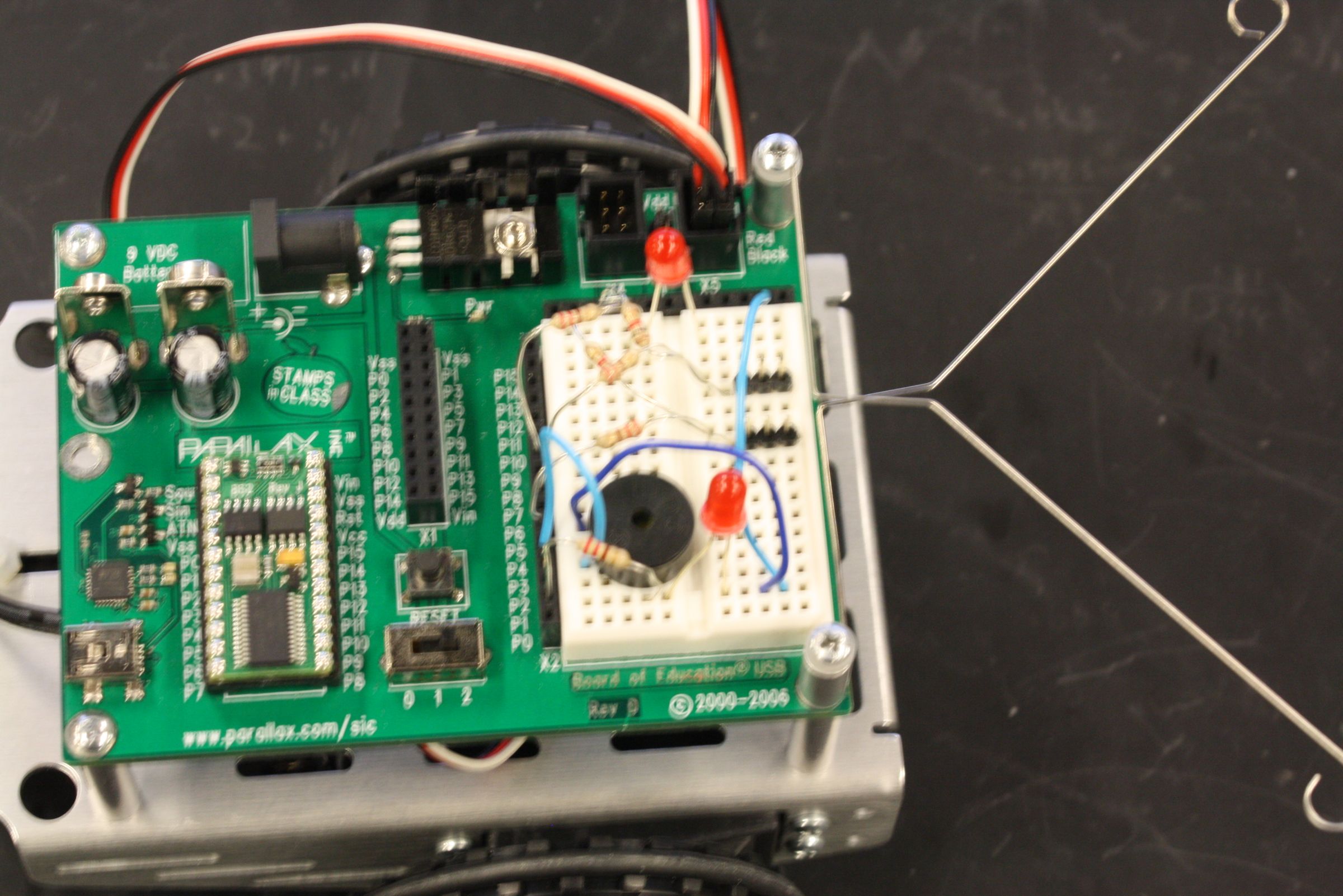 Boe-Bot: Obstacle Avoidance Robot : 6 Steps - Instructables