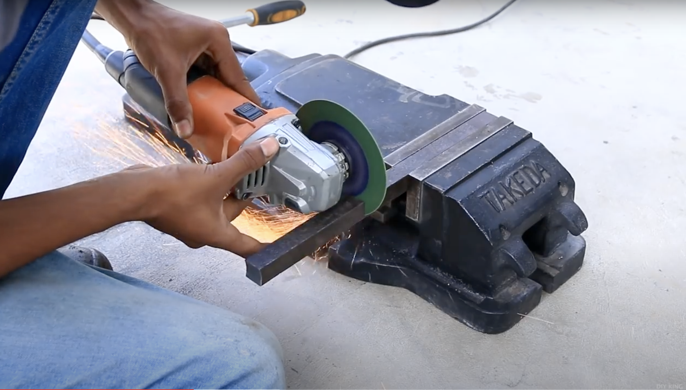 DIY Wind Turbine Using Car Alternator : 9 Steps (with Pictures ...