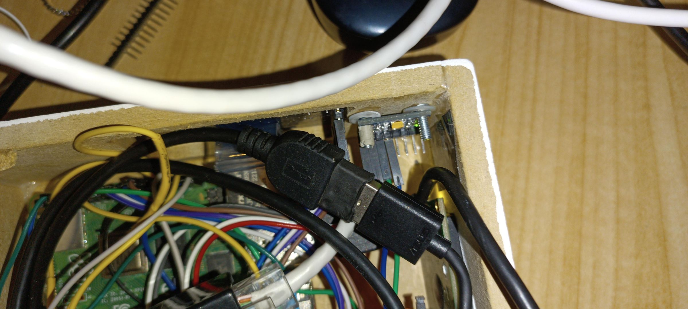 Communication Cubes With Raspberry Pi and Esp32 : 6 Steps - Instructables