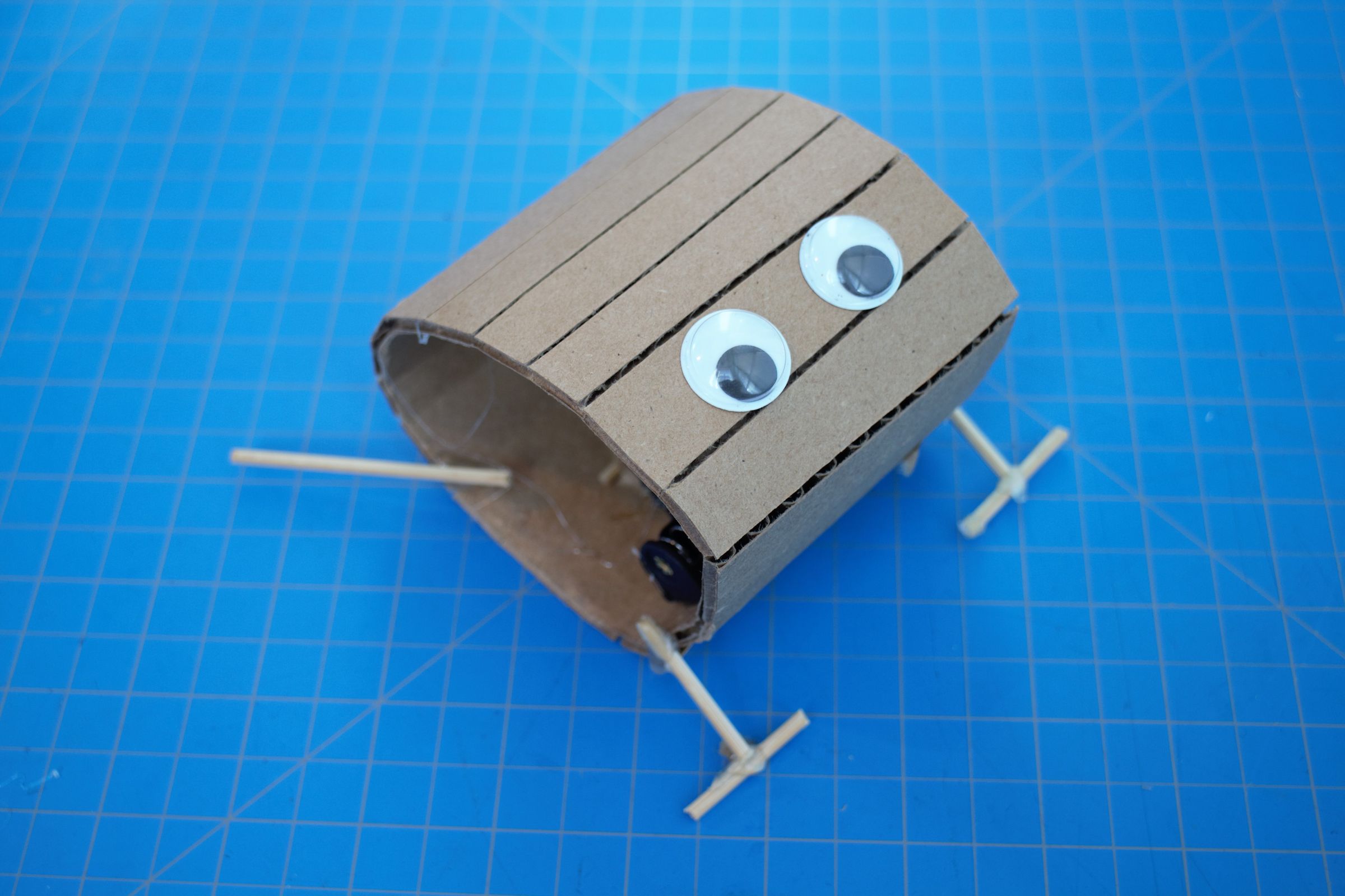 Build & Play Robot Mini Golf! : 6 Steps (with Pictures) - Instructables