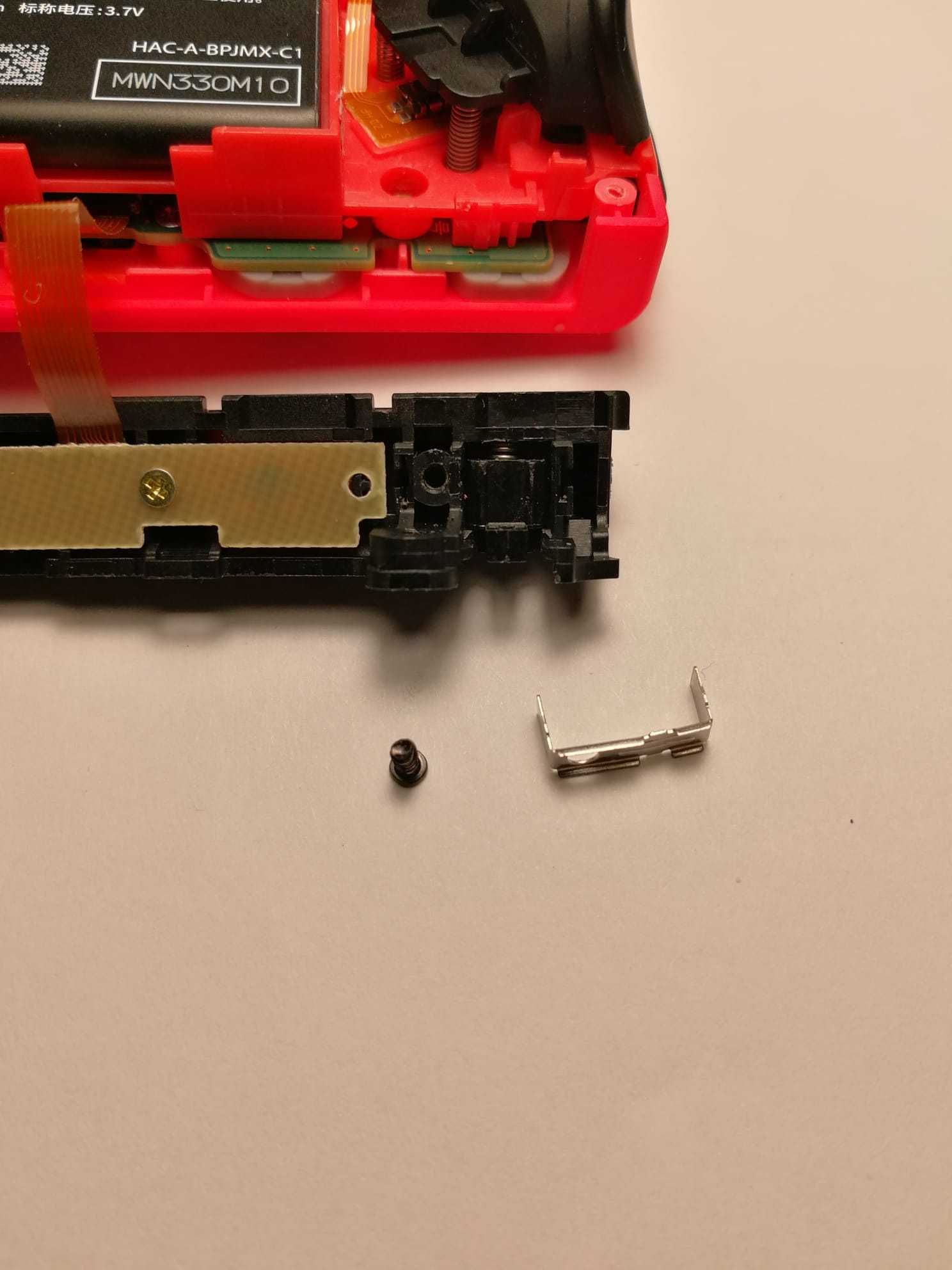 How to Add a Metal Lock to Your Joycons : 8 Steps - Instructables