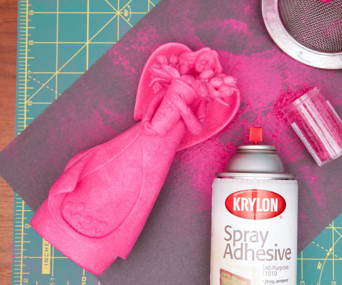 Flock a Figurine With Spray Adhesive (with Pictures) - Instructables