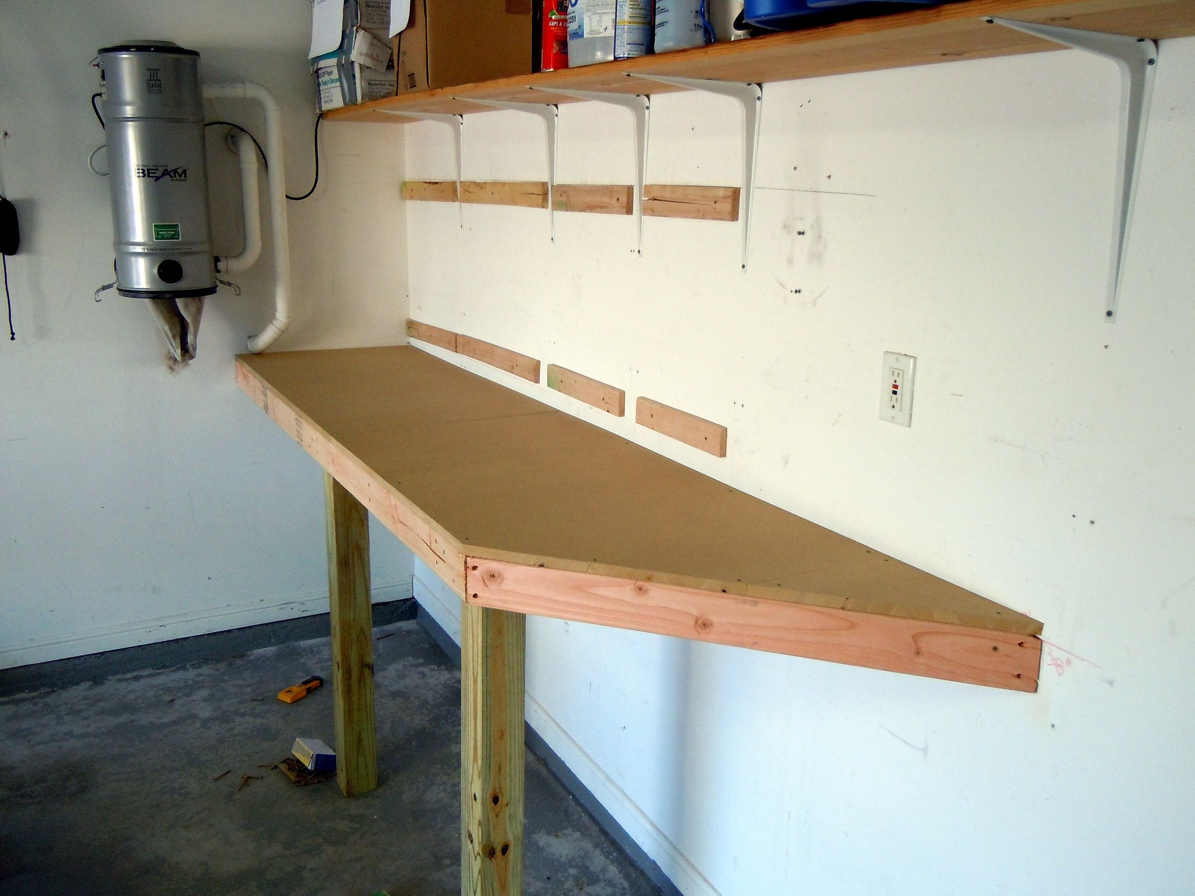 Custom Garage Workbench : 5 Steps - Instructables