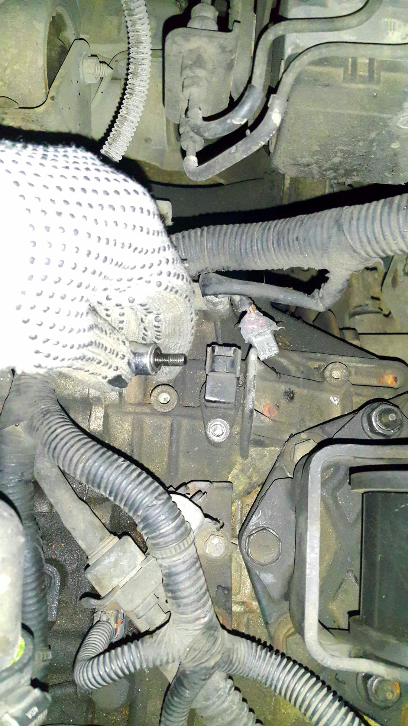 Replacing Transmission Speed Sensors (Hyundai Trajet/sonata) : 5 Steps ...