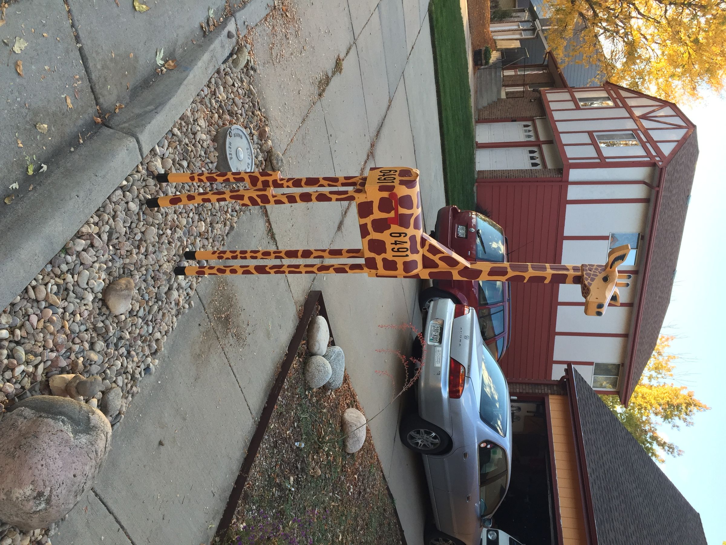 Giraffe Shaped Mailbox : 14 Steps (with Pictures) - Instructables