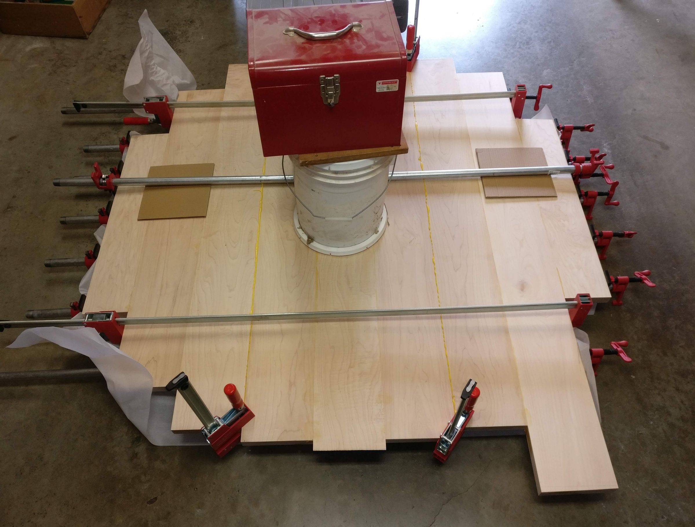Make a Large Round Dining Table With Turntable : 10 Steps (with ...