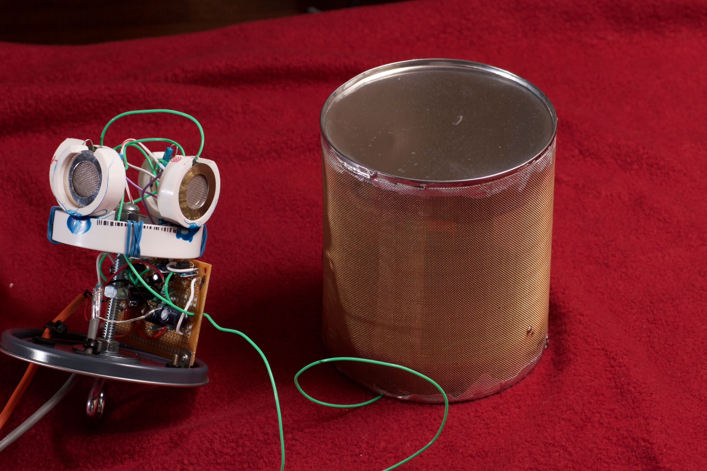The Paint Can "Blumlein Pair" Stereo Microphone : 11 Steps (with ...
