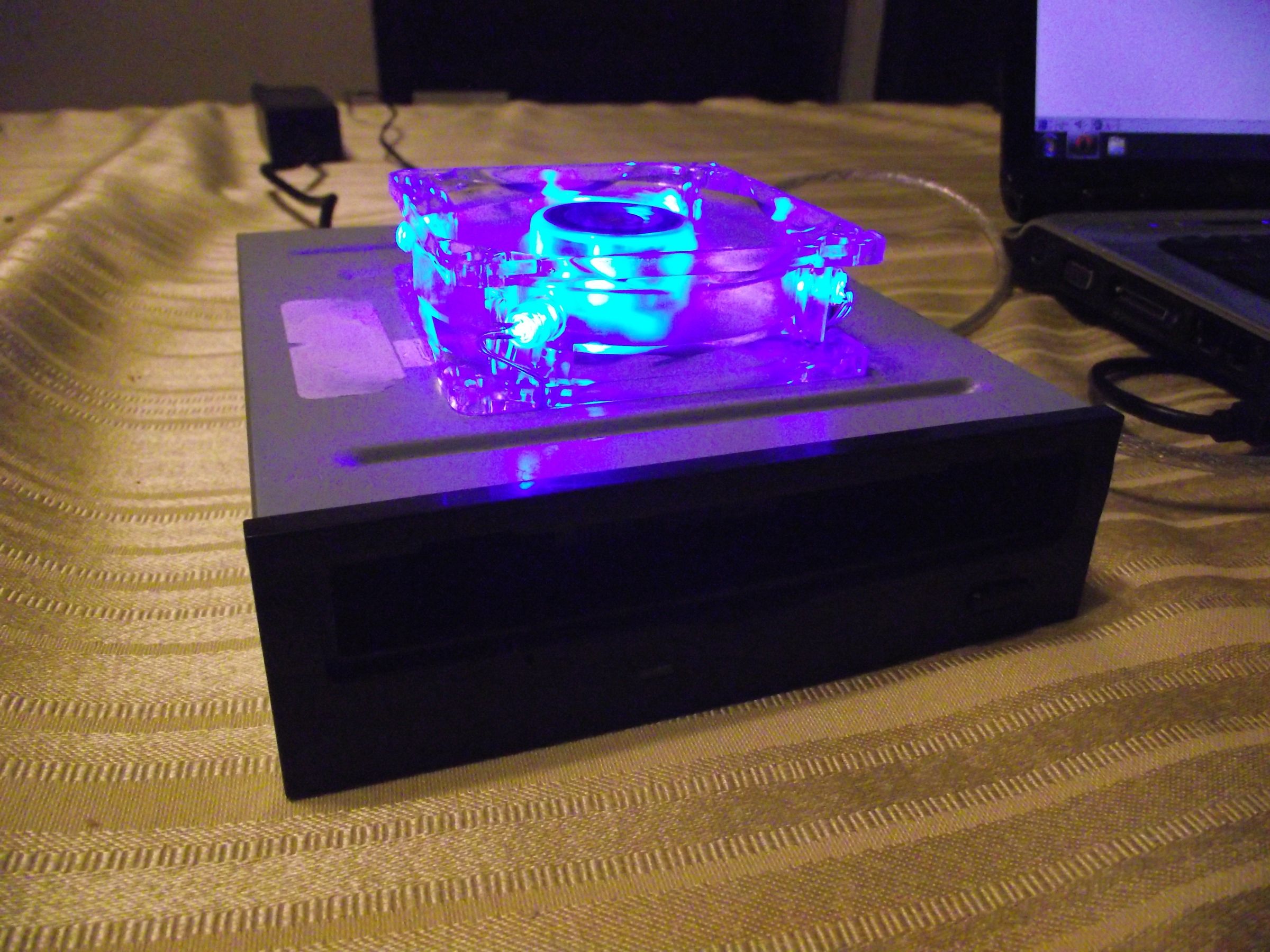 Mounting a Hard Drive in a CDROM Case : 10 Steps - Instructables
