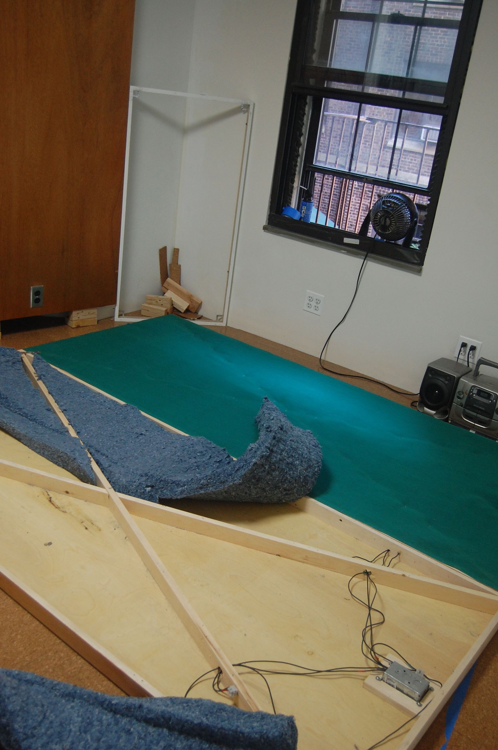 Build a Music Studio in an Apartment Building : 9 Steps (with Pictures ...