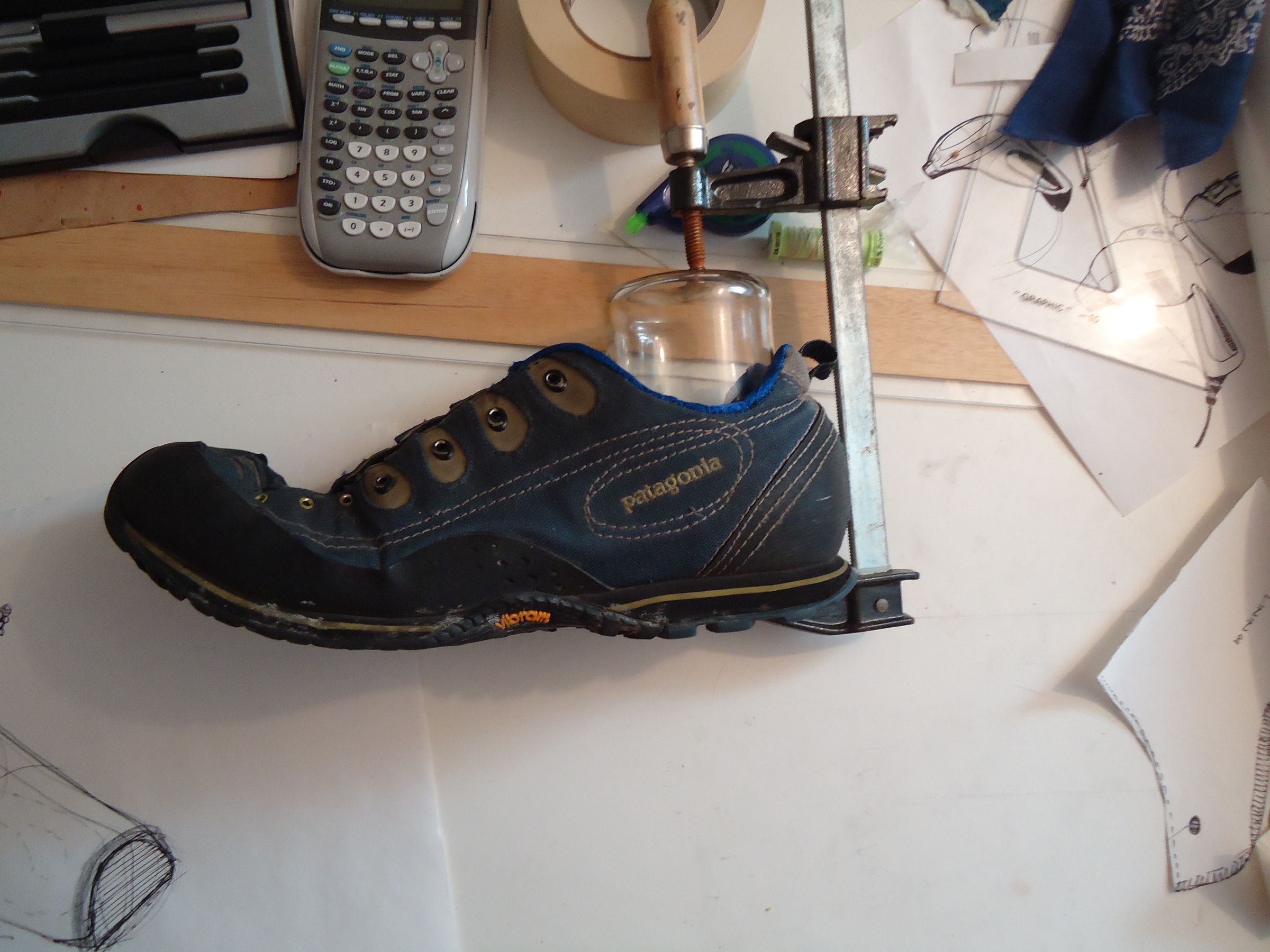 Tennis Shoe Repair: Torn Heel Linings : 8 Steps - Instructables