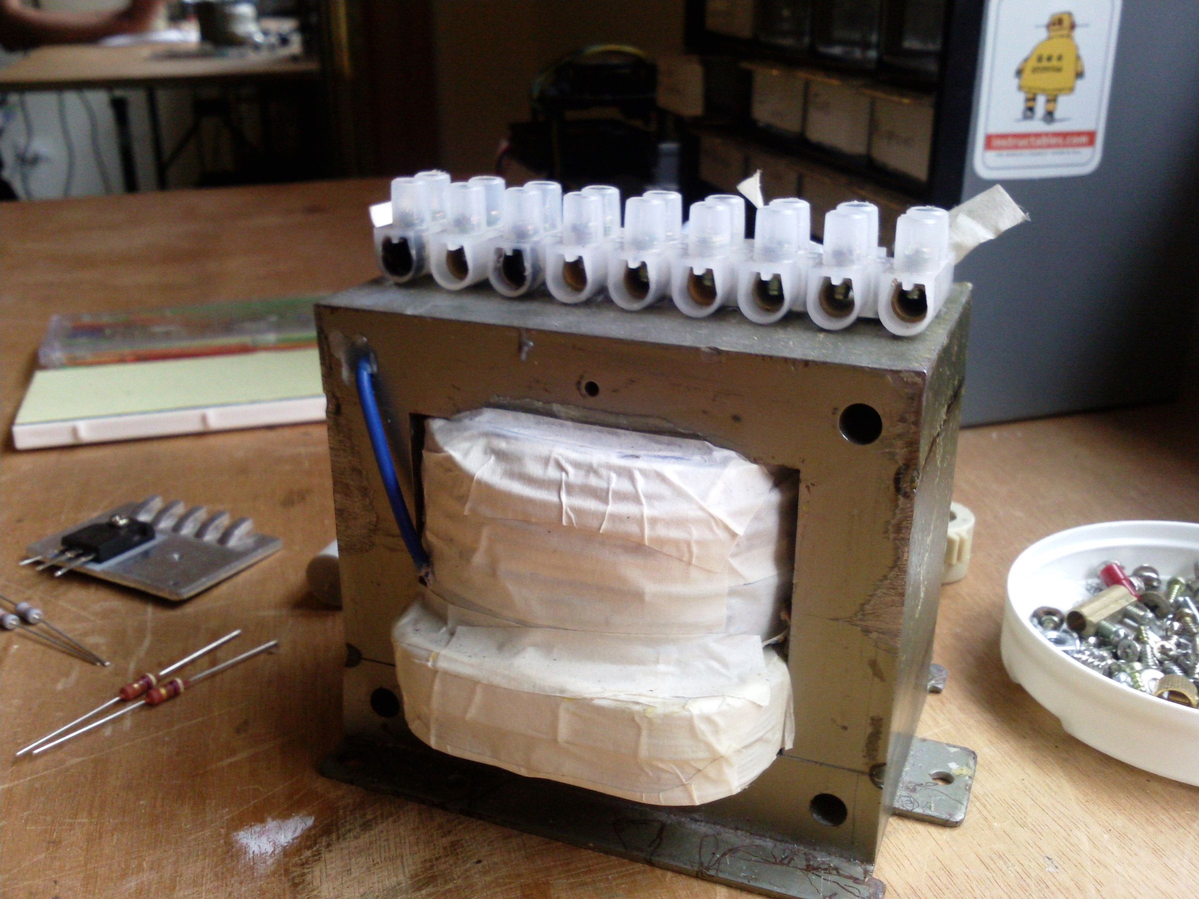 Build a High Current Power Supply With a Microwave Oven Transformer ⚡️🔌 ...