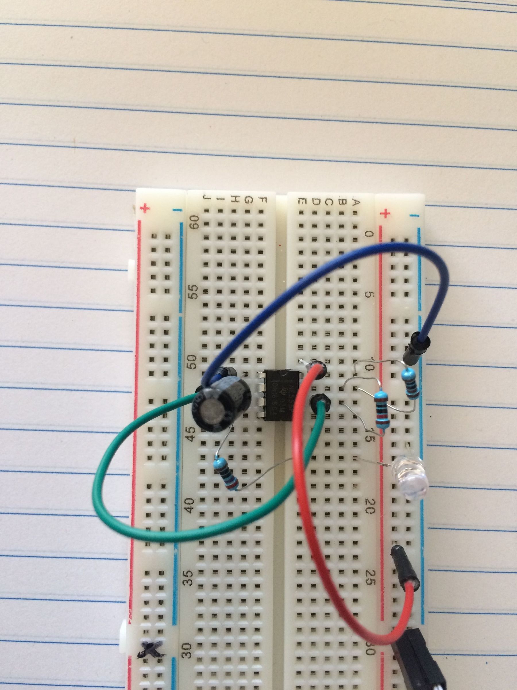 555 Timer Blink Circuit! : 9 Steps (with Pictures) - Instructables