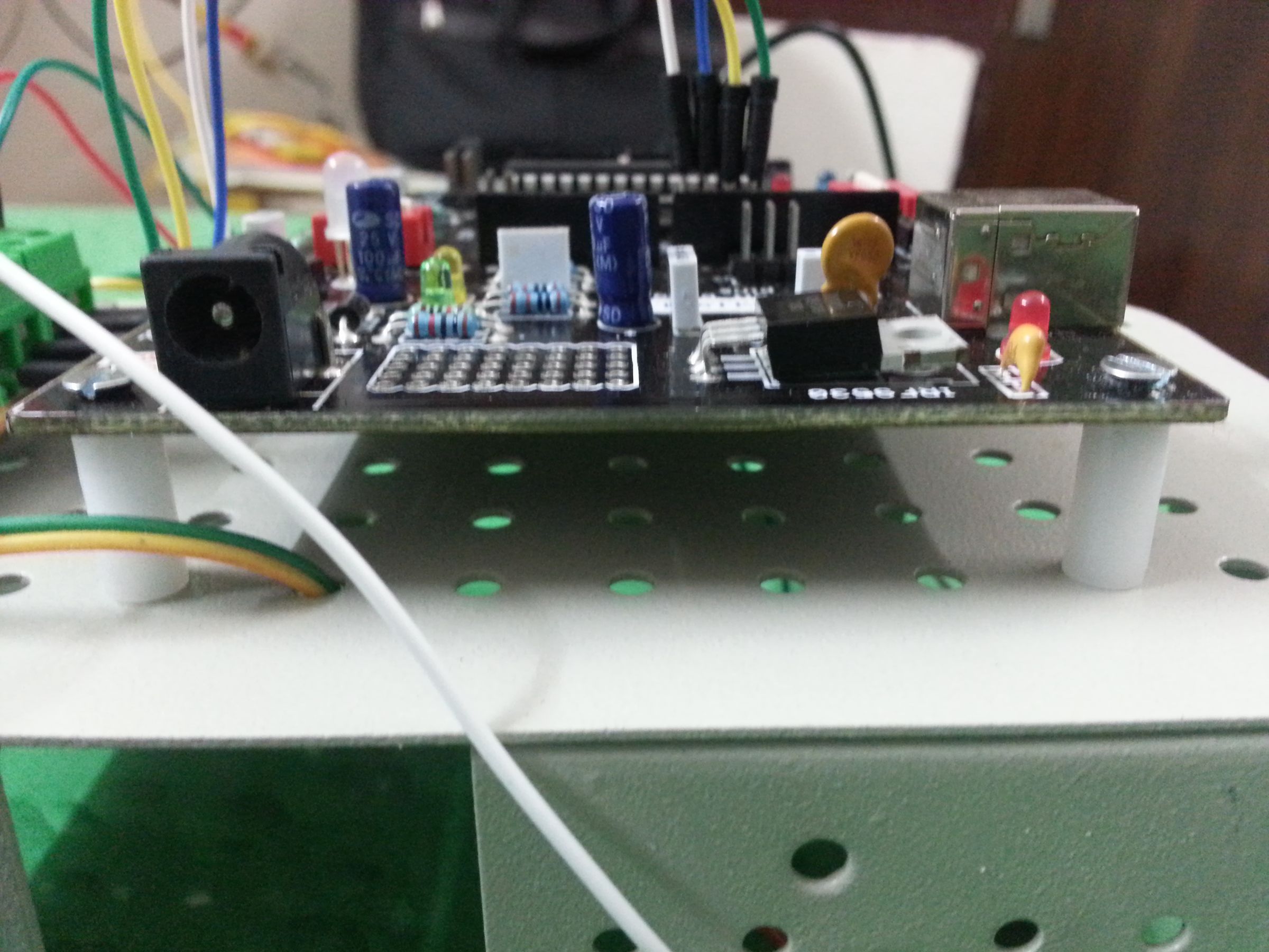 Arduino Autonomous Robot (Land Rover / Car) Stage1Model2 : 23 Steps ...