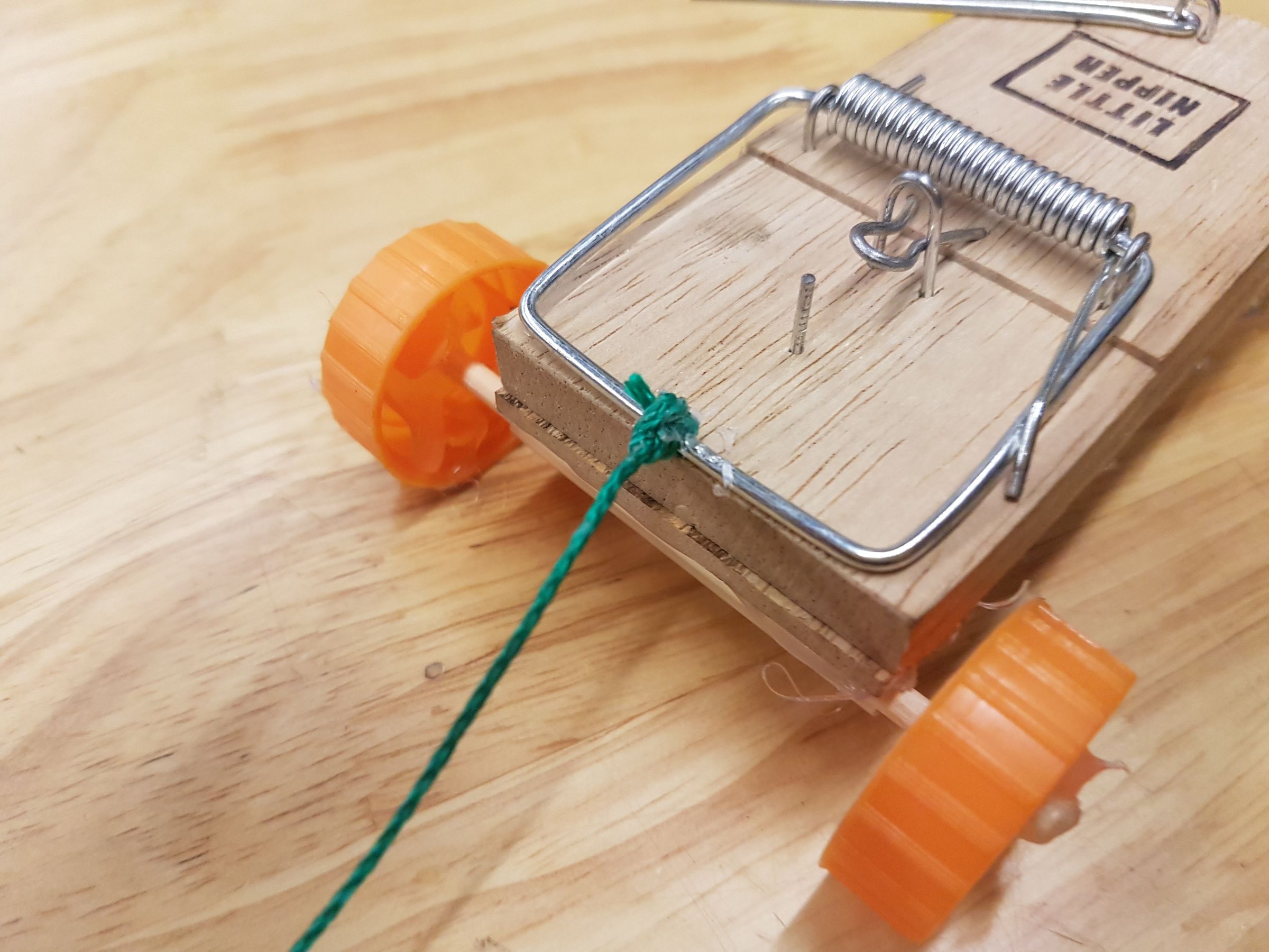 Mousetrap Car : 6 Steps (with Pictures) - Instructables