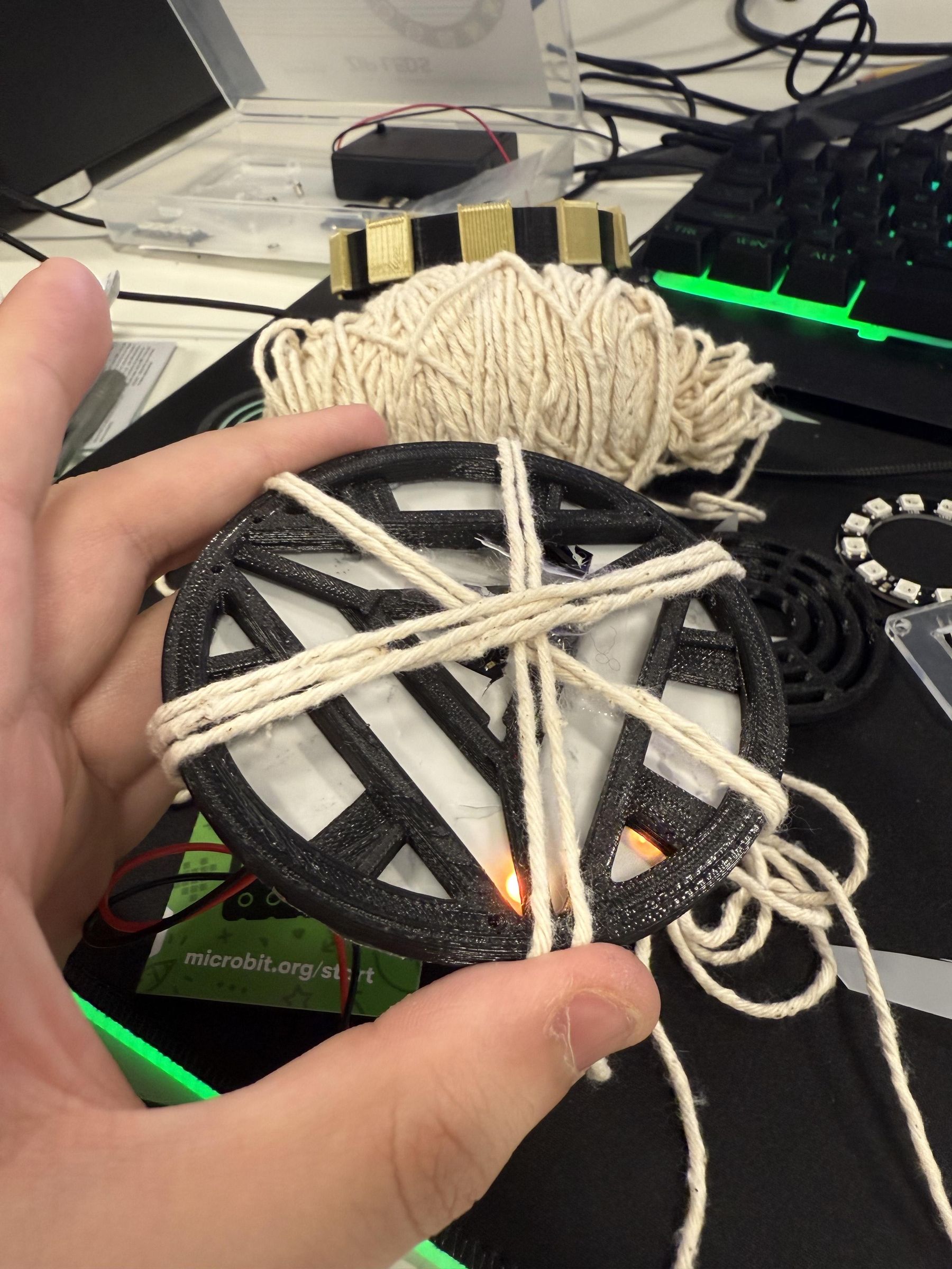 Makeshift Iron-man Ark Reactor by Logan Overlock : 6 Steps - Instructables