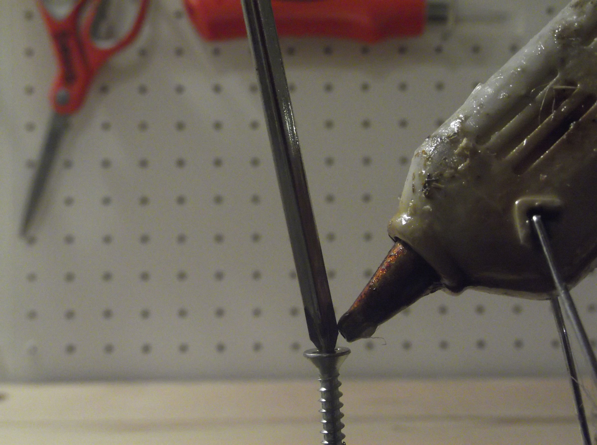 Remove a Stripped Screw : 5 Steps - Instructables