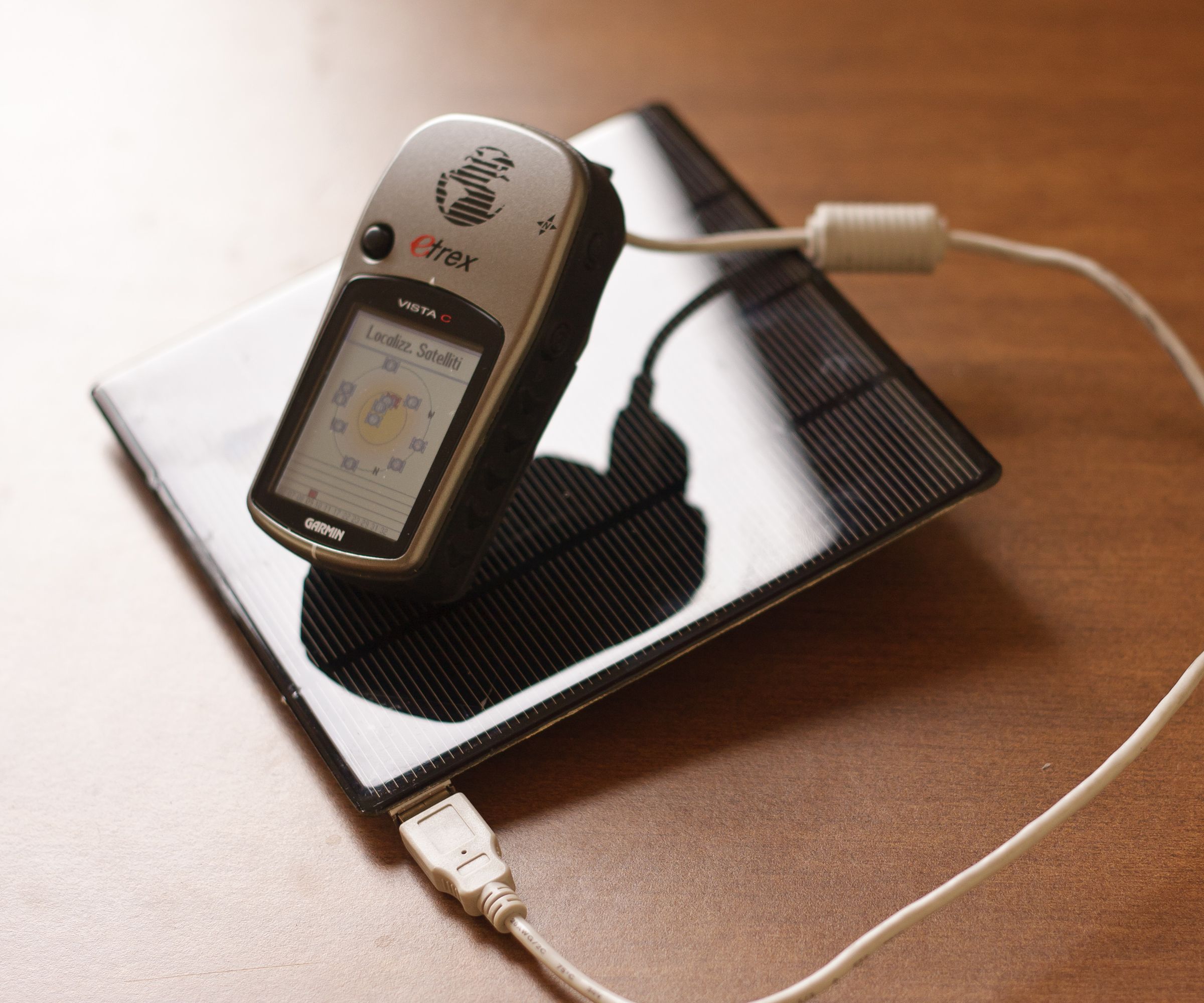 Easy Solar Charger and PSU [UPDATED] : 14 Steps (with Pictures ...