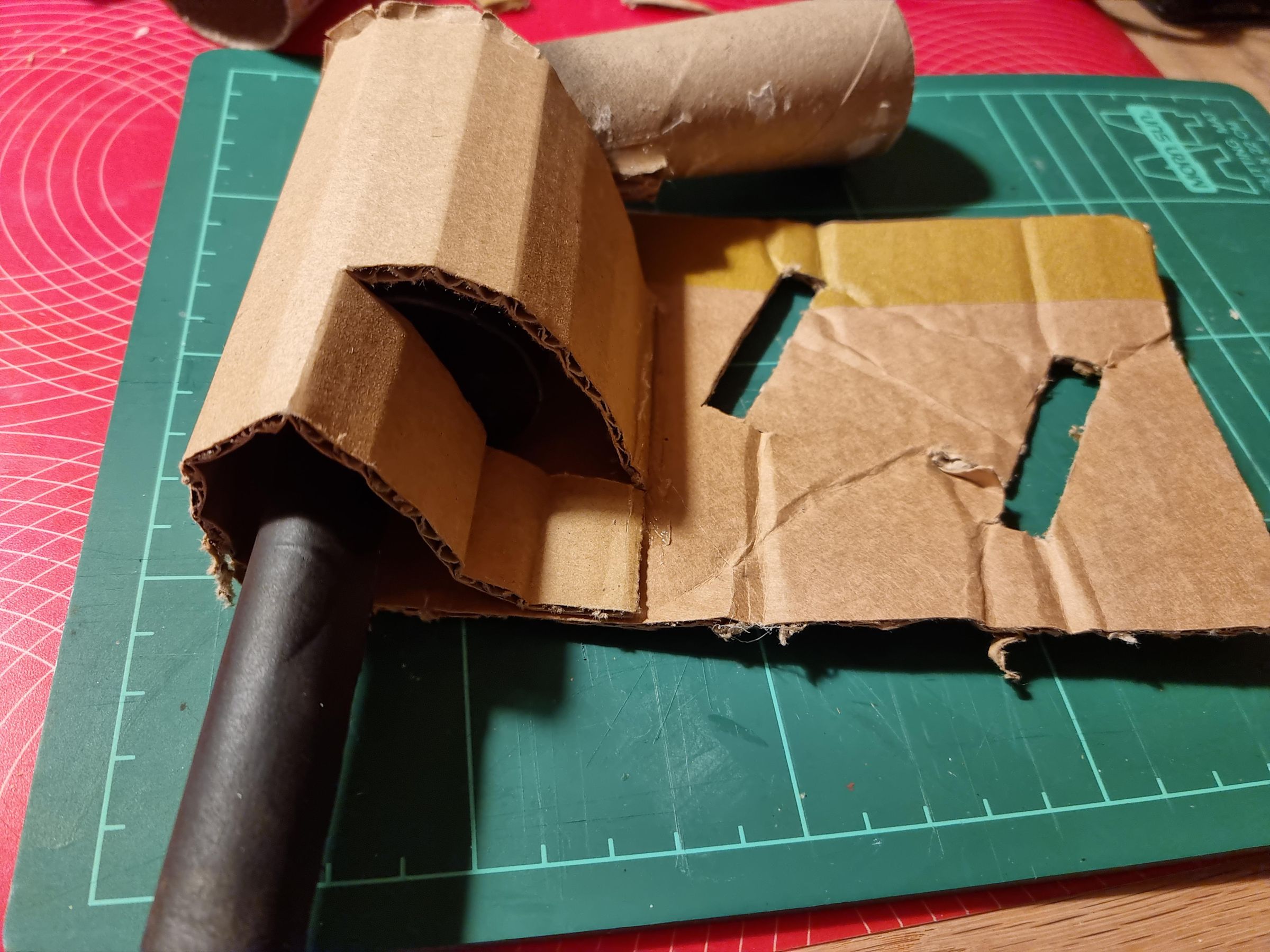 Easy Revolvers From Cardboard : 5 Steps - Instructables