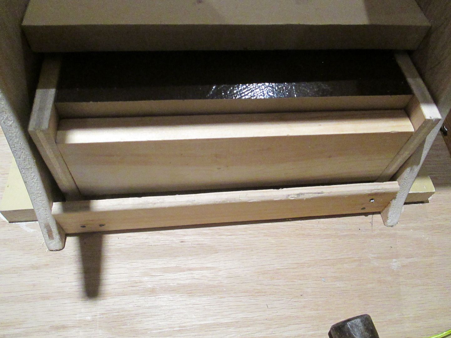 Sci-fi, Jetsons Side Table : 12 Steps - Instructables