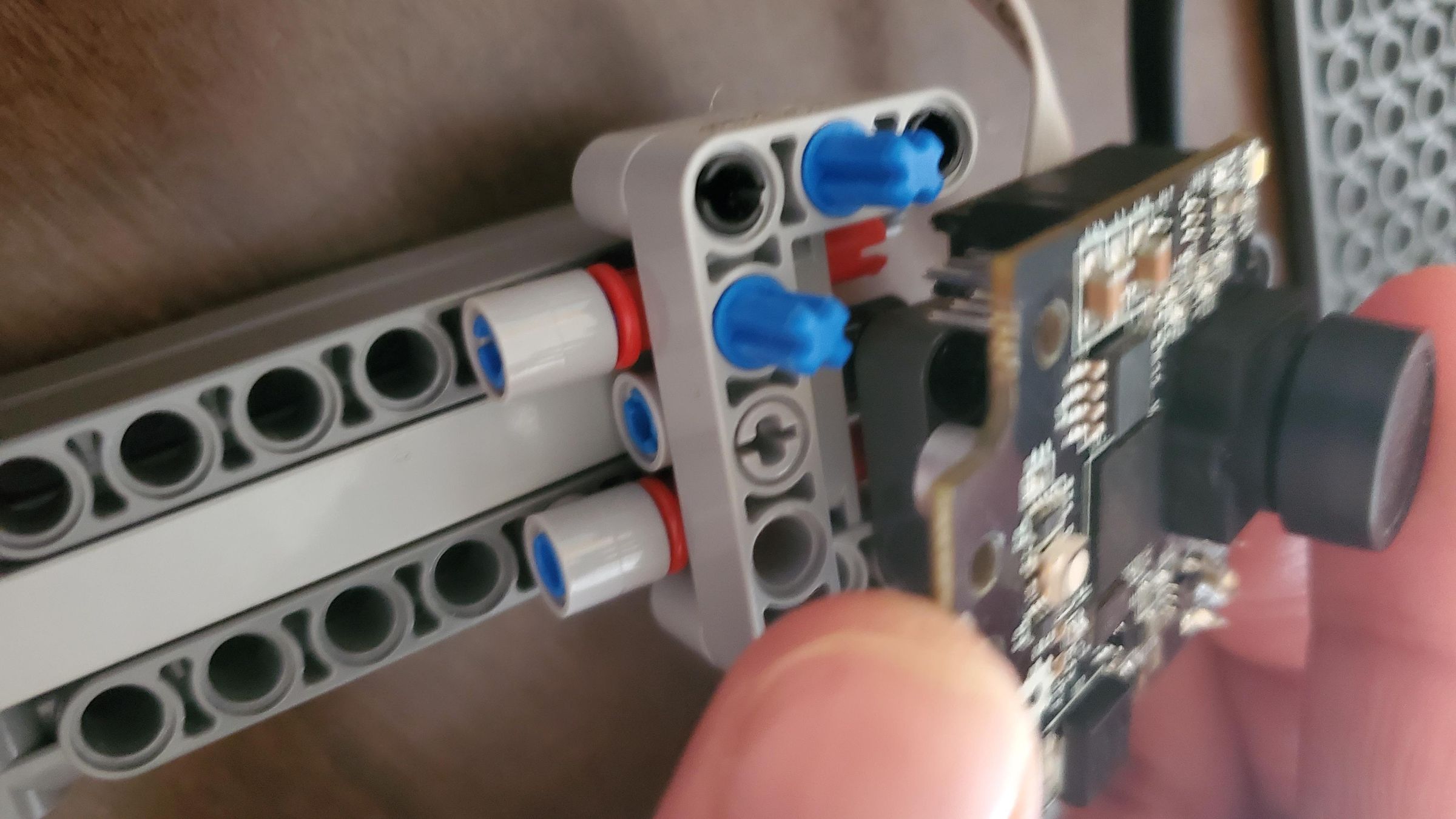 Simplest PID Ball Balancer : 6 Steps - Instructables