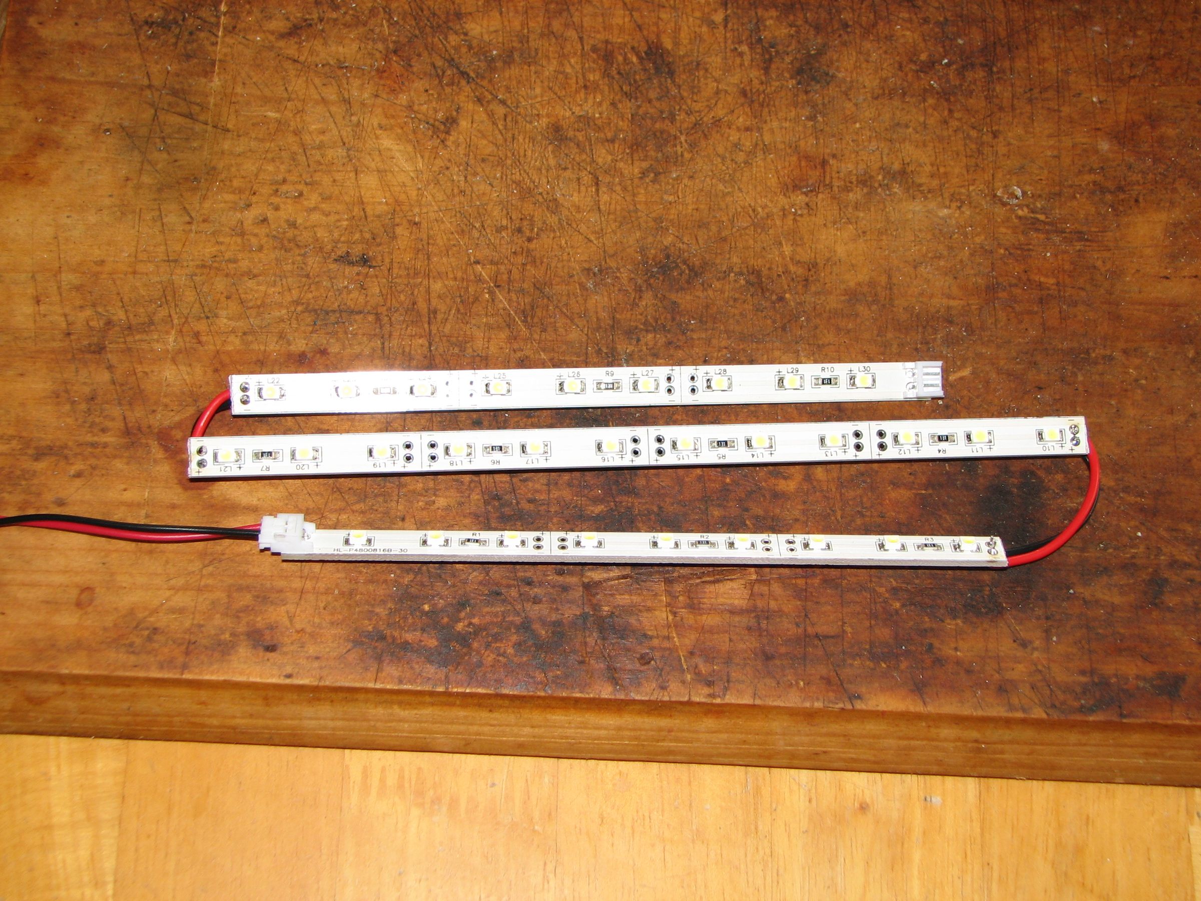 Retro Fit a Desk Lamp With LEDs : 8 Steps (with Pictures) - Instructables