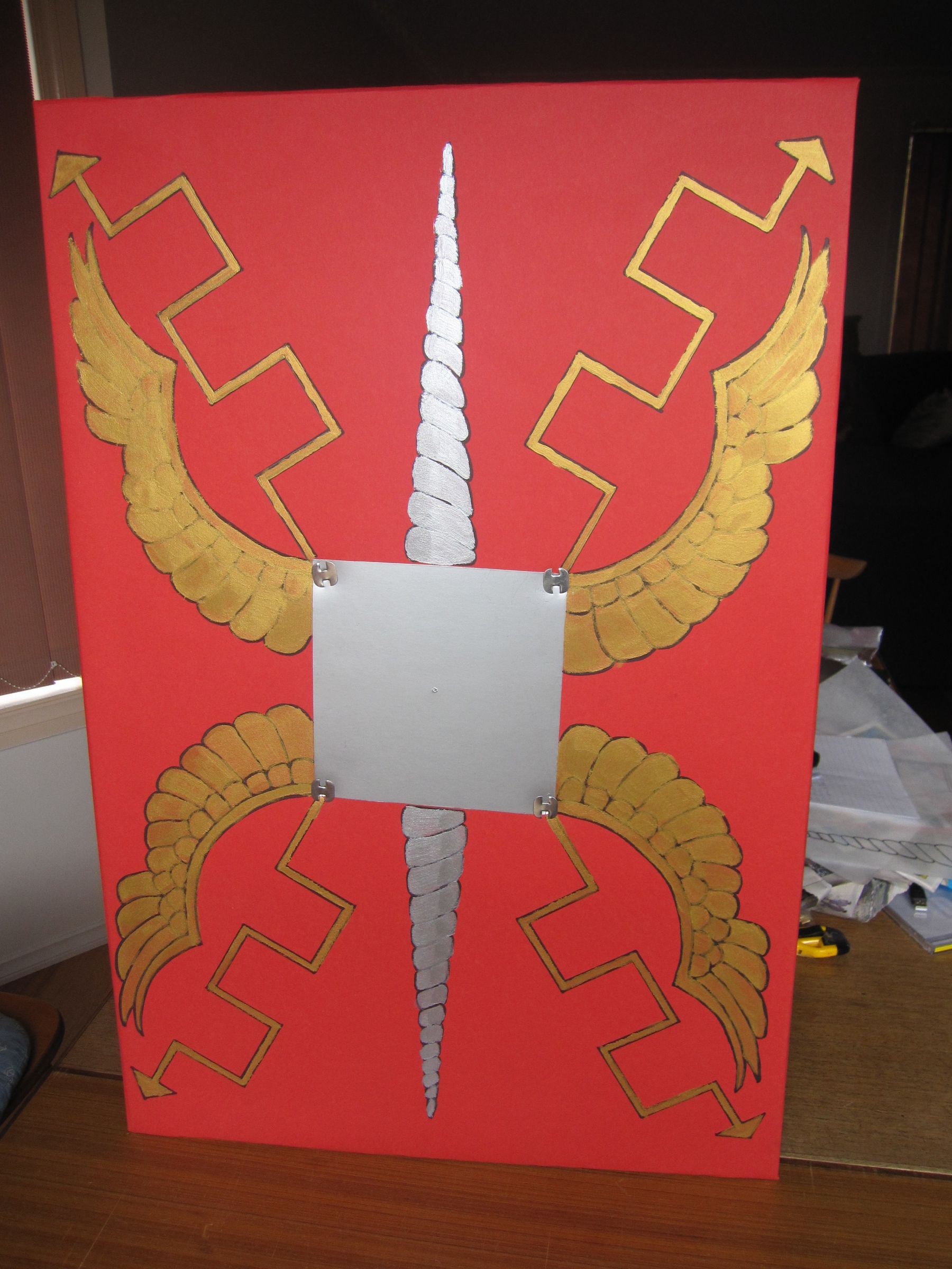 How to Make a Roman Shield : 8 Steps - Instructables