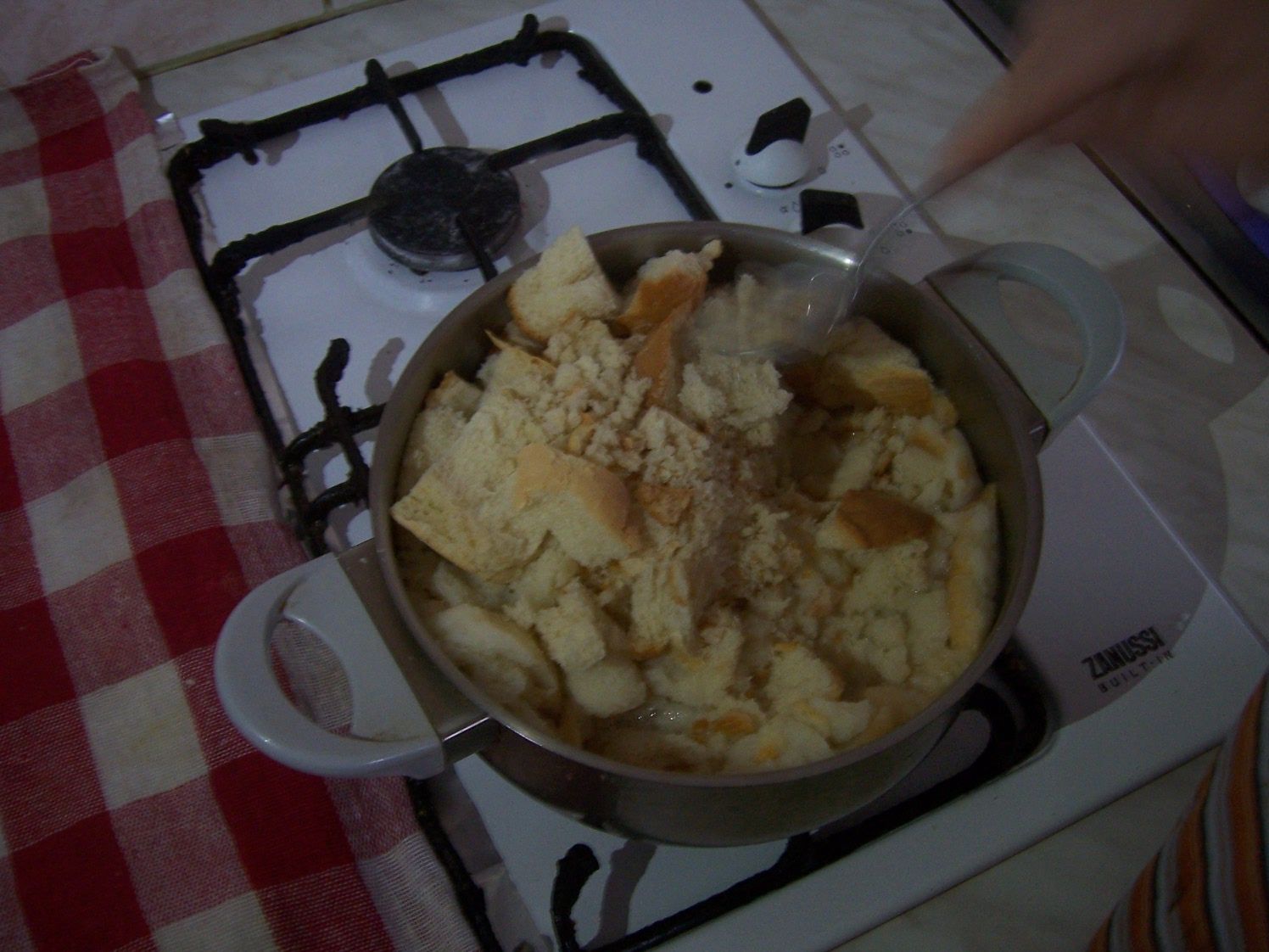 Serbian Food - Popara : 5 Steps - Instructables