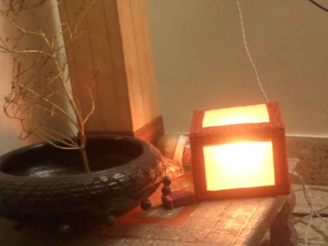 Cardboard Box Lamp : 5 Steps - Instructables