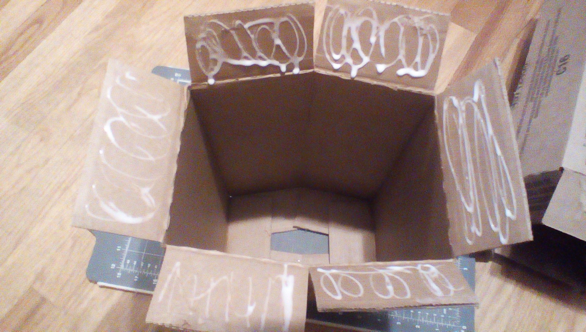 10 Minute Cardboard Box Hex Cubbies : 6 Steps - Instructables
