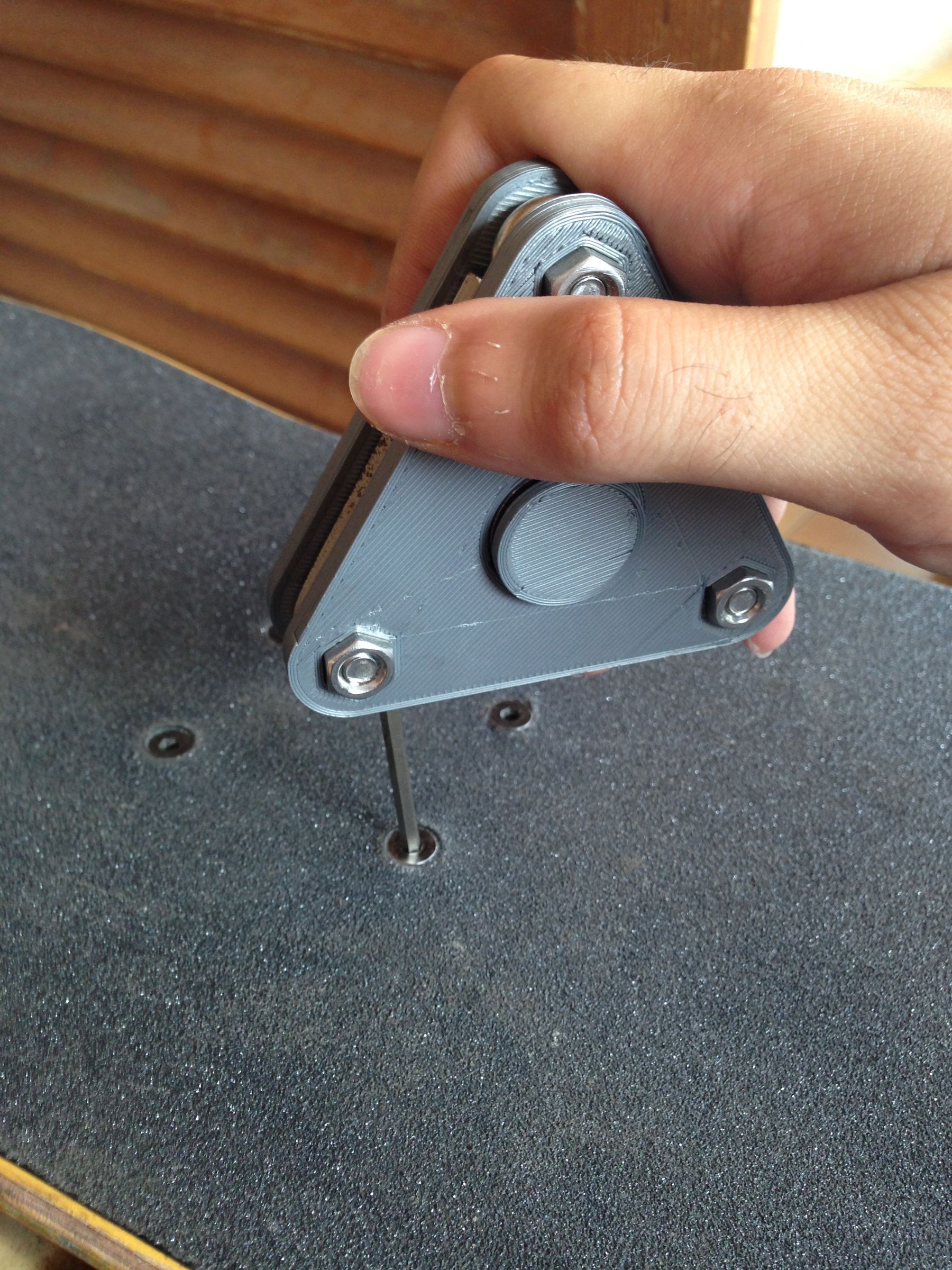 Multi Tool Fidget Spinner - Instructables