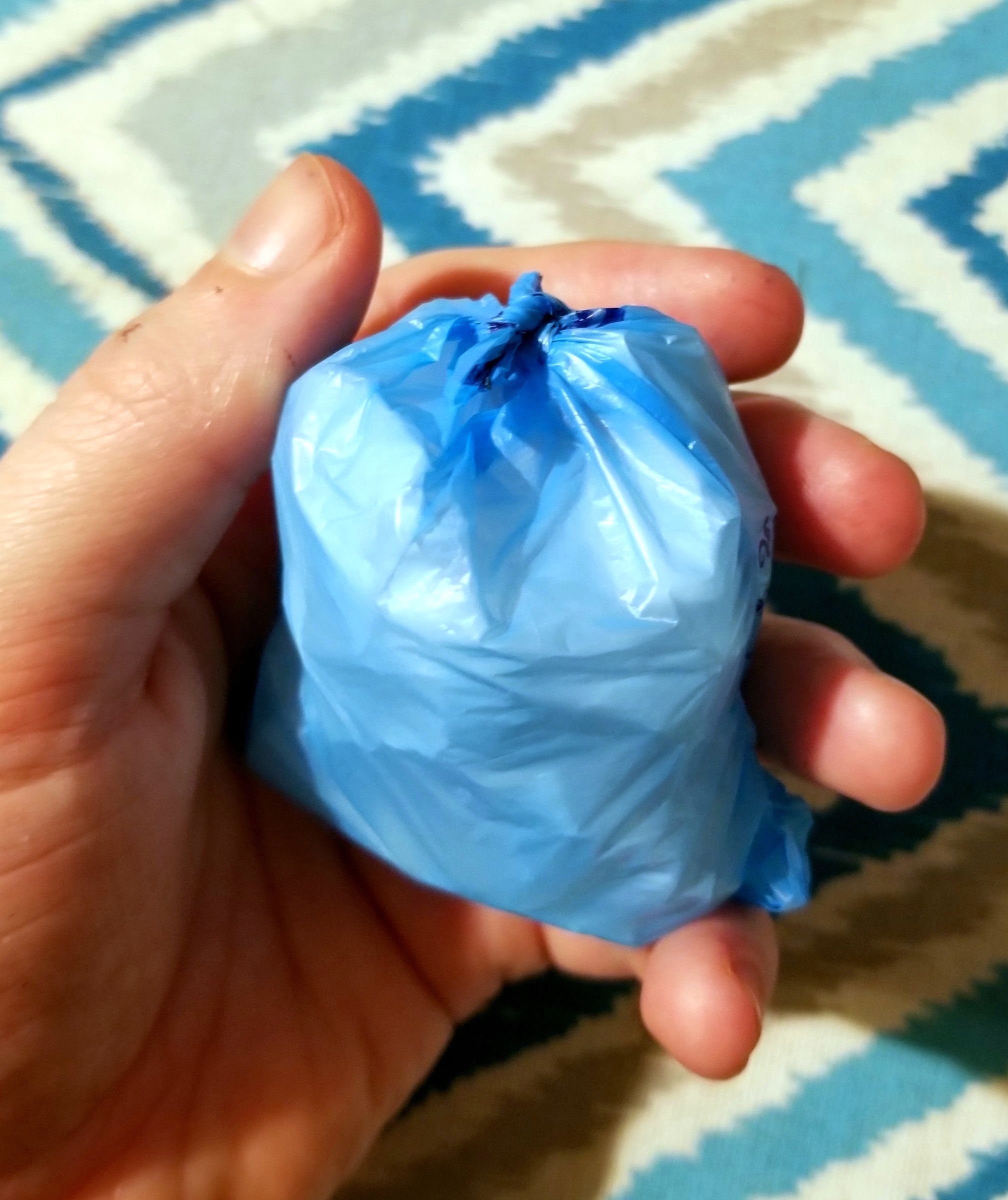 Miniature Garbage Bags (1:10 Scale) : 3 Steps (with Pictures ...