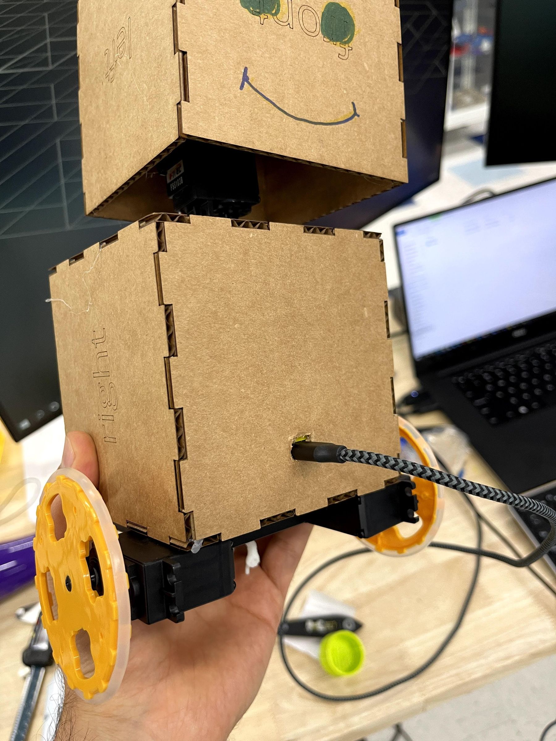 Elby the Robot(Hummingbird W/ Micro:bit) : 5 Steps - Instructables